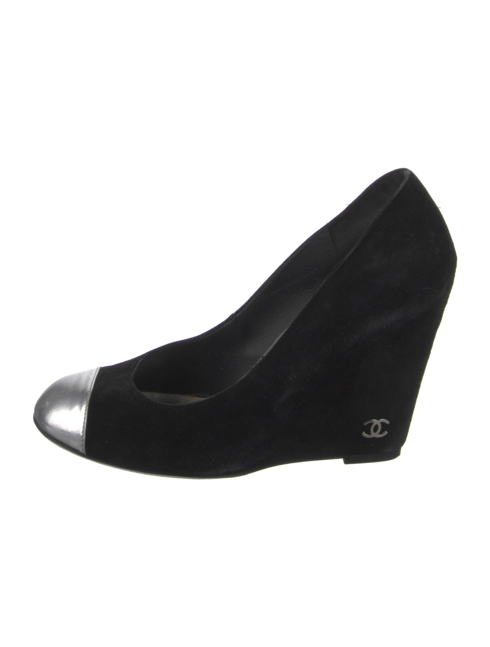 Chanel Pumps - Black Pumps, Shoes - CHA78167 | The RealReal