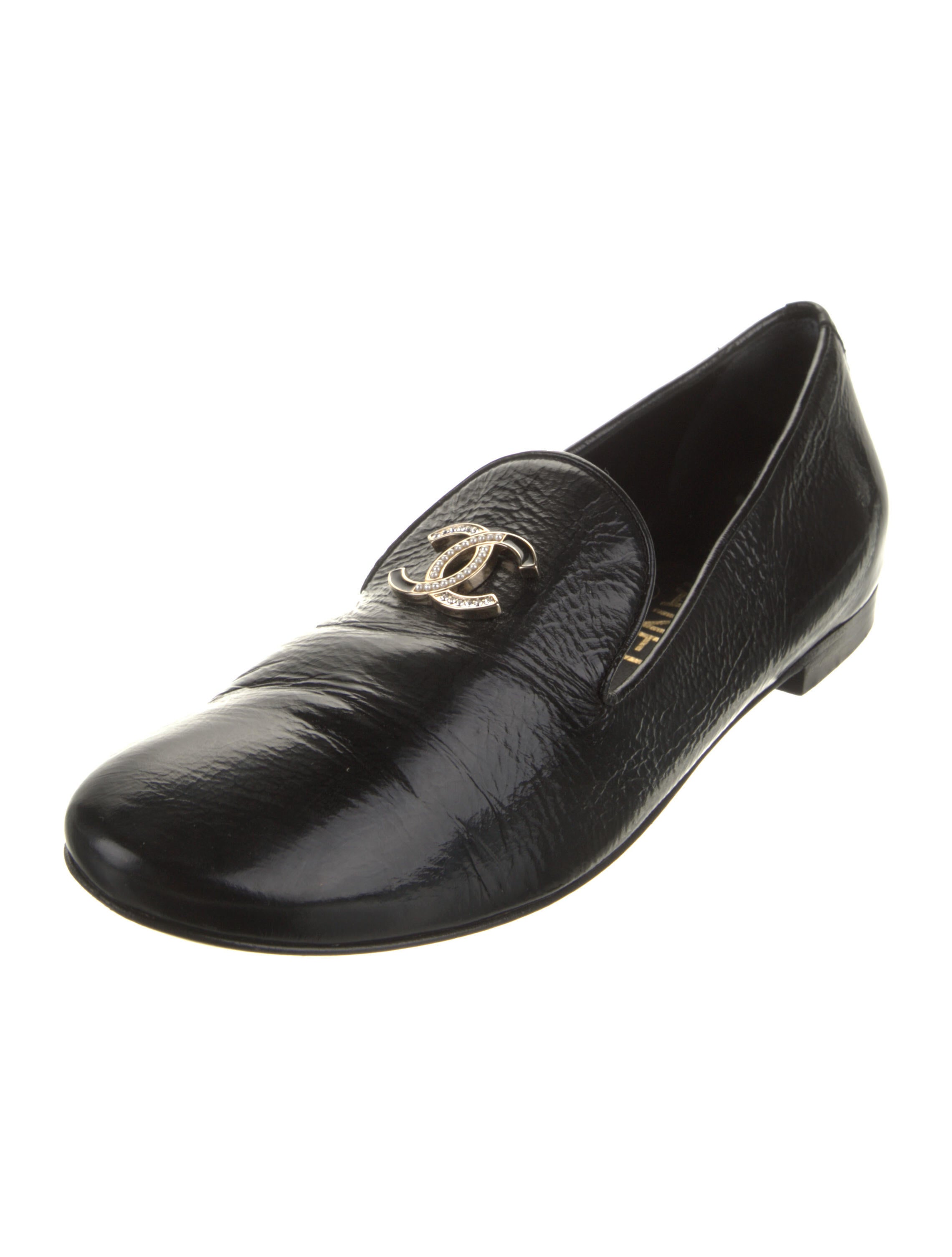 Chanel 2020 Interlocking CC Logo Loafers - Black Flats, Shoes ...