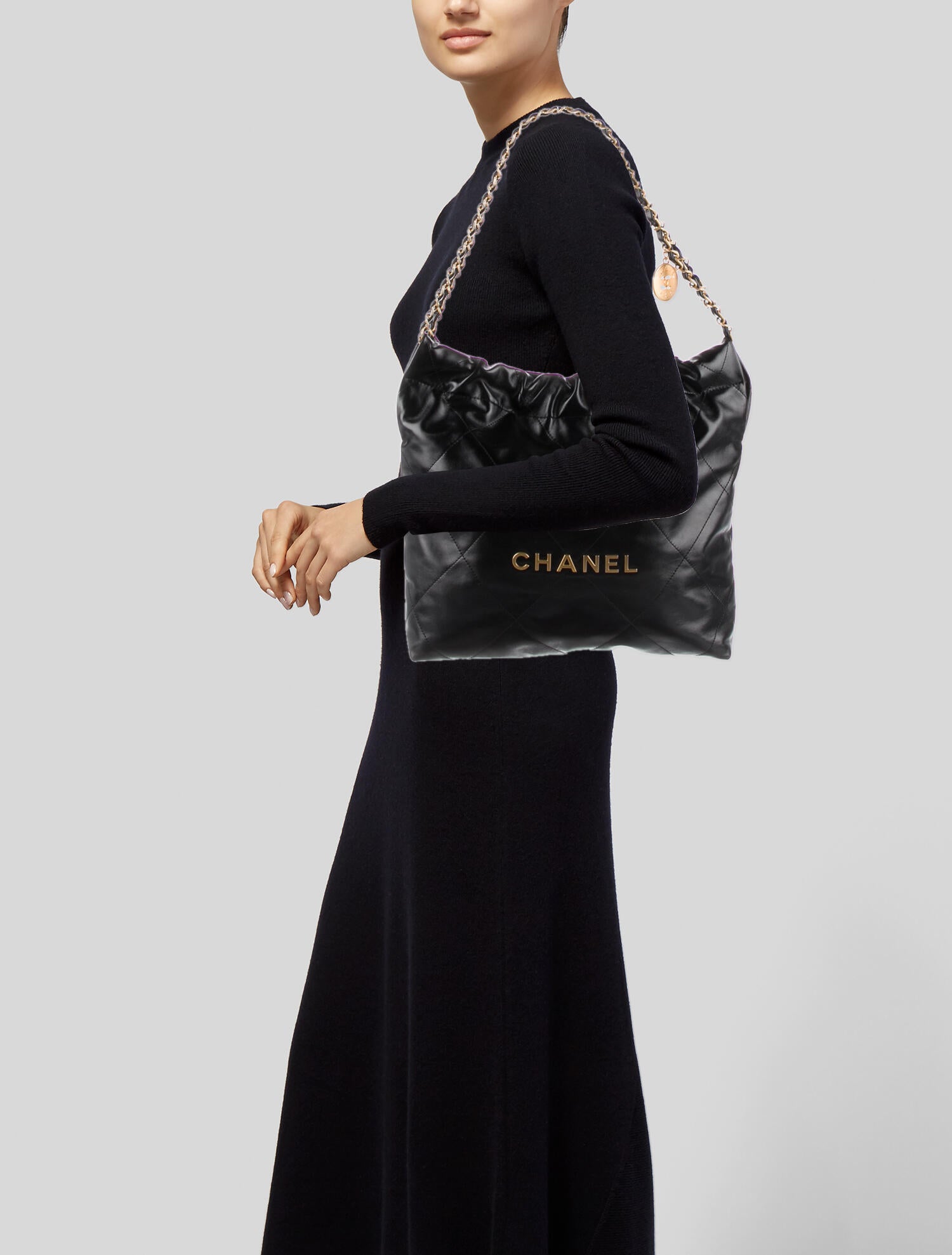 Chanel 2022 Large 22 Hobo - White Hobos, Handbags - CHA776965 | The ...