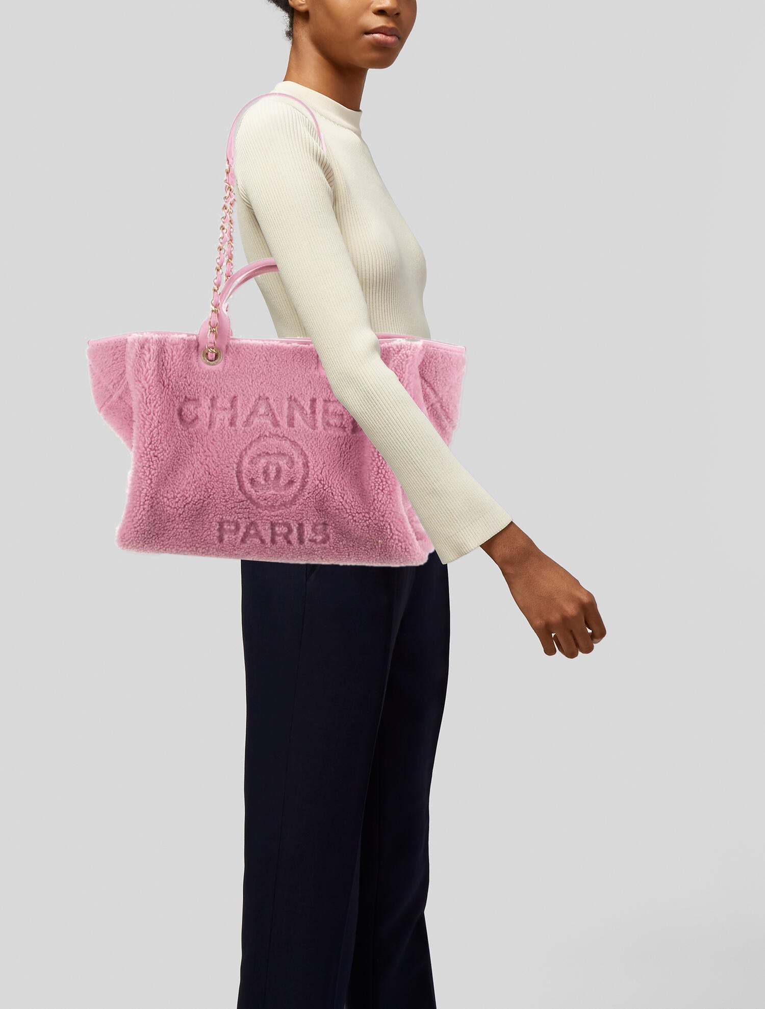 Chanel 2022 Large Shearling Deauville - Pink Totes, Handbags ...