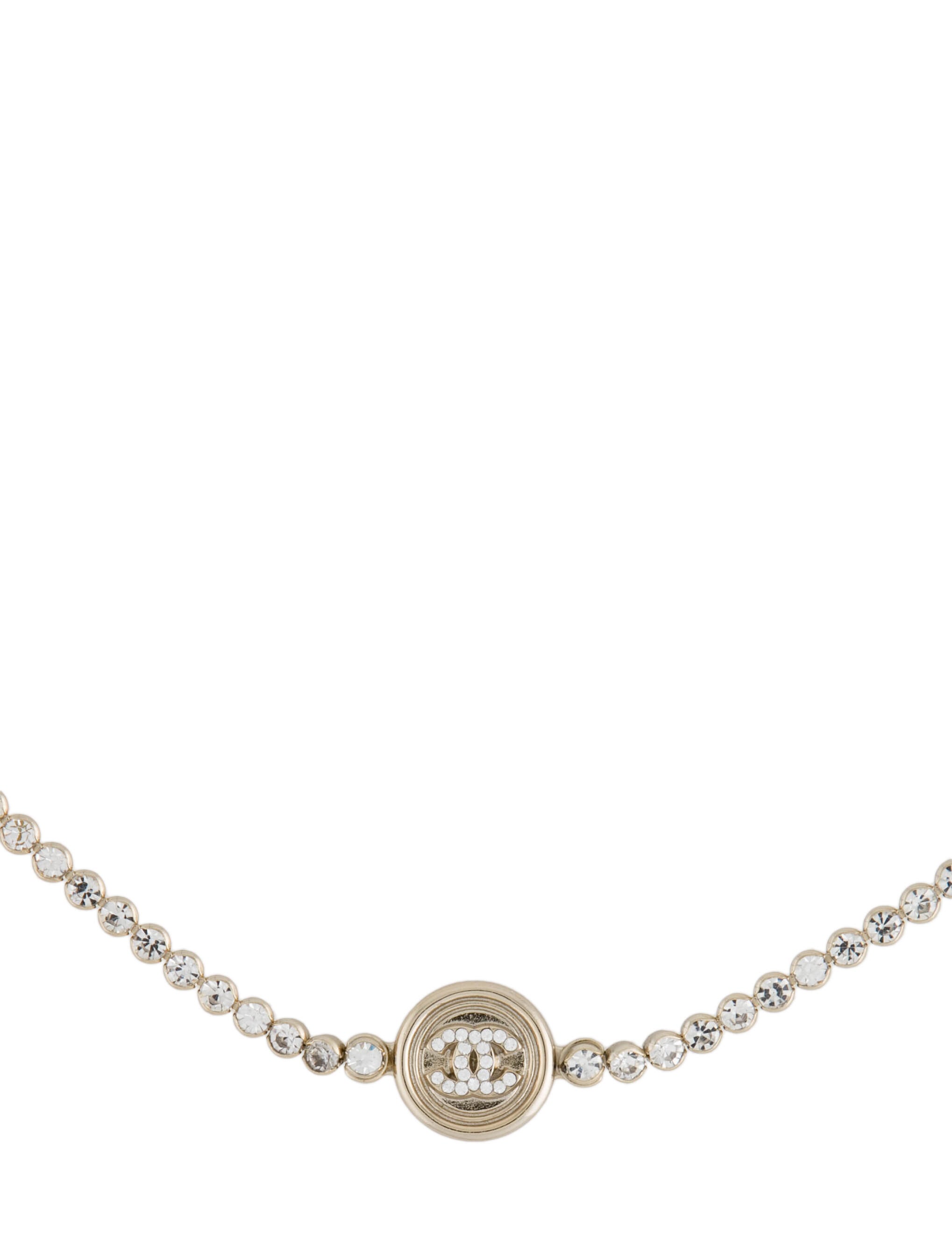 Chanel Faux Pearl Choker - Gold-Tone Metal Choker, Necklaces ...