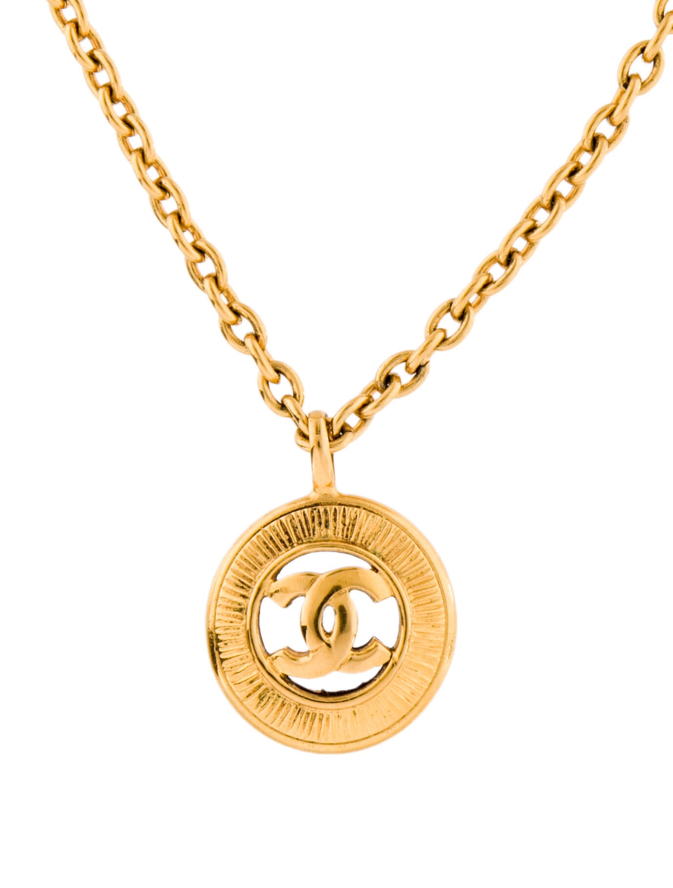 Chanel Vintage CC Medallion Pendant Necklace - Gold-Plated Pendant ...