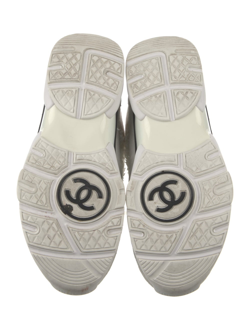 Chanel Interlocking CC Logo Suede Sneakers - Gem