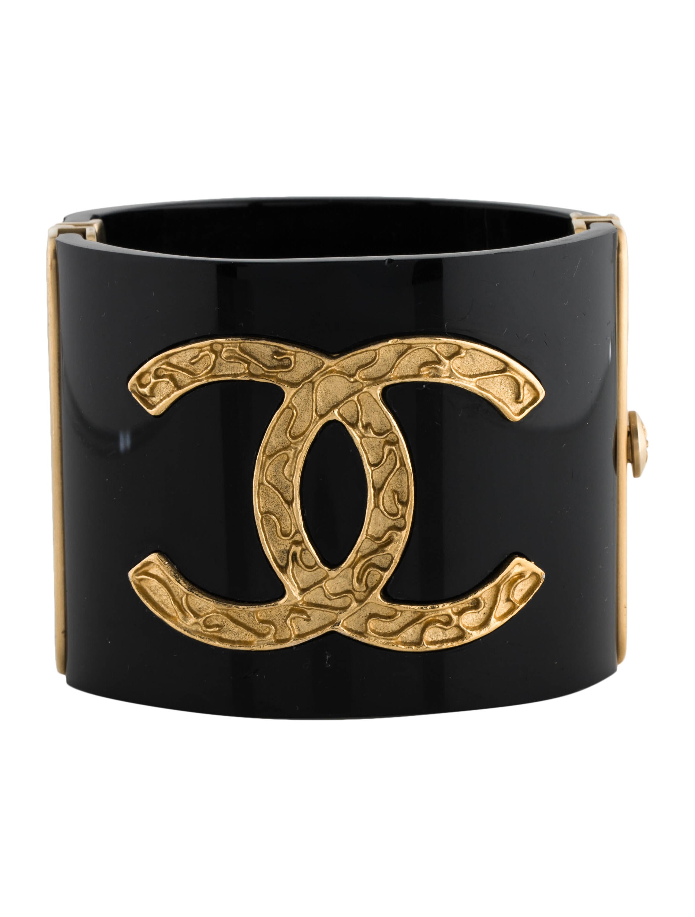 Chanel Resin CC Cuff Bracelet - Cuff, Bracelets - CHA877465 | The RealReal