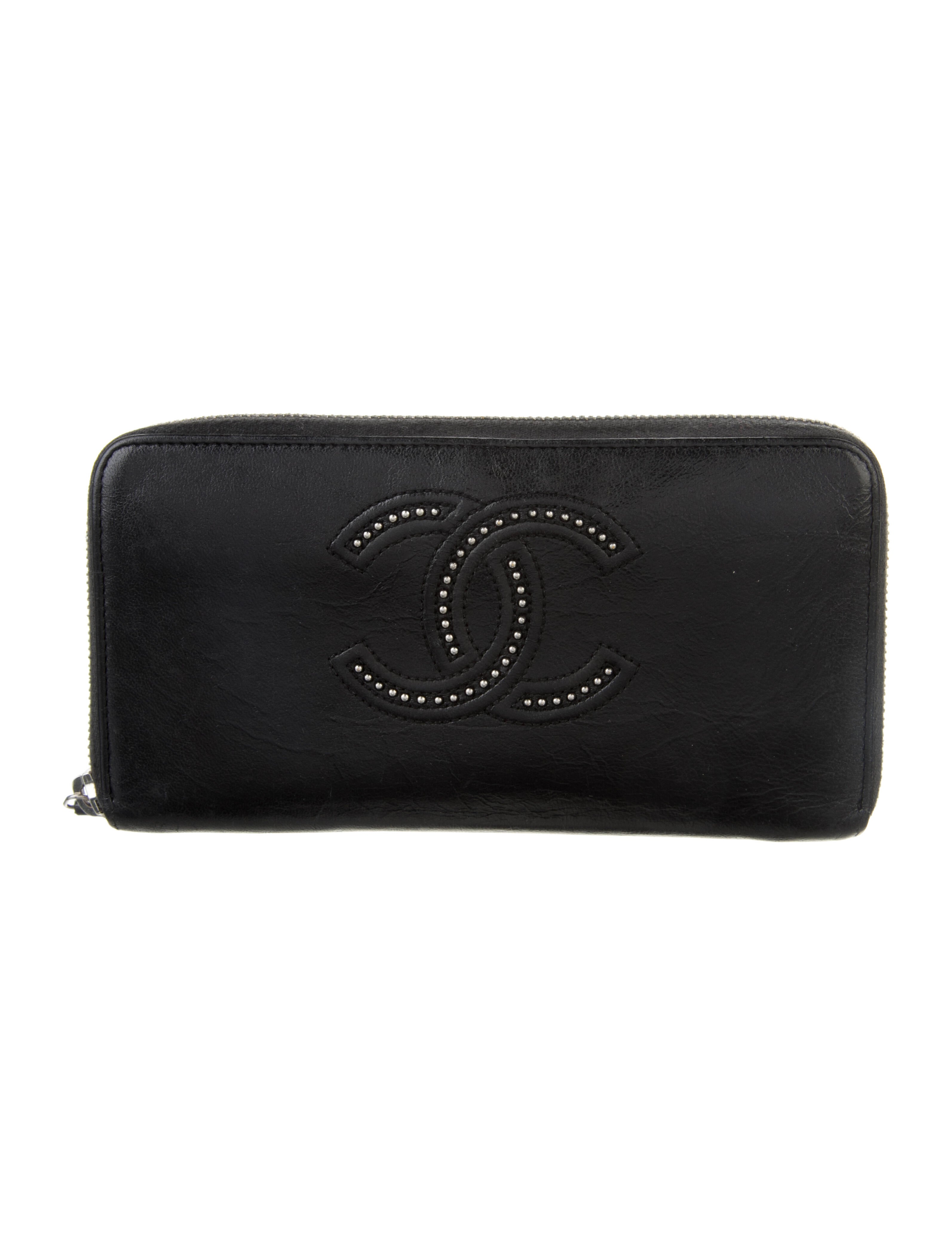 Chanel 2014-2015 Interlocking CC Logo Continental Wallet - Black ...