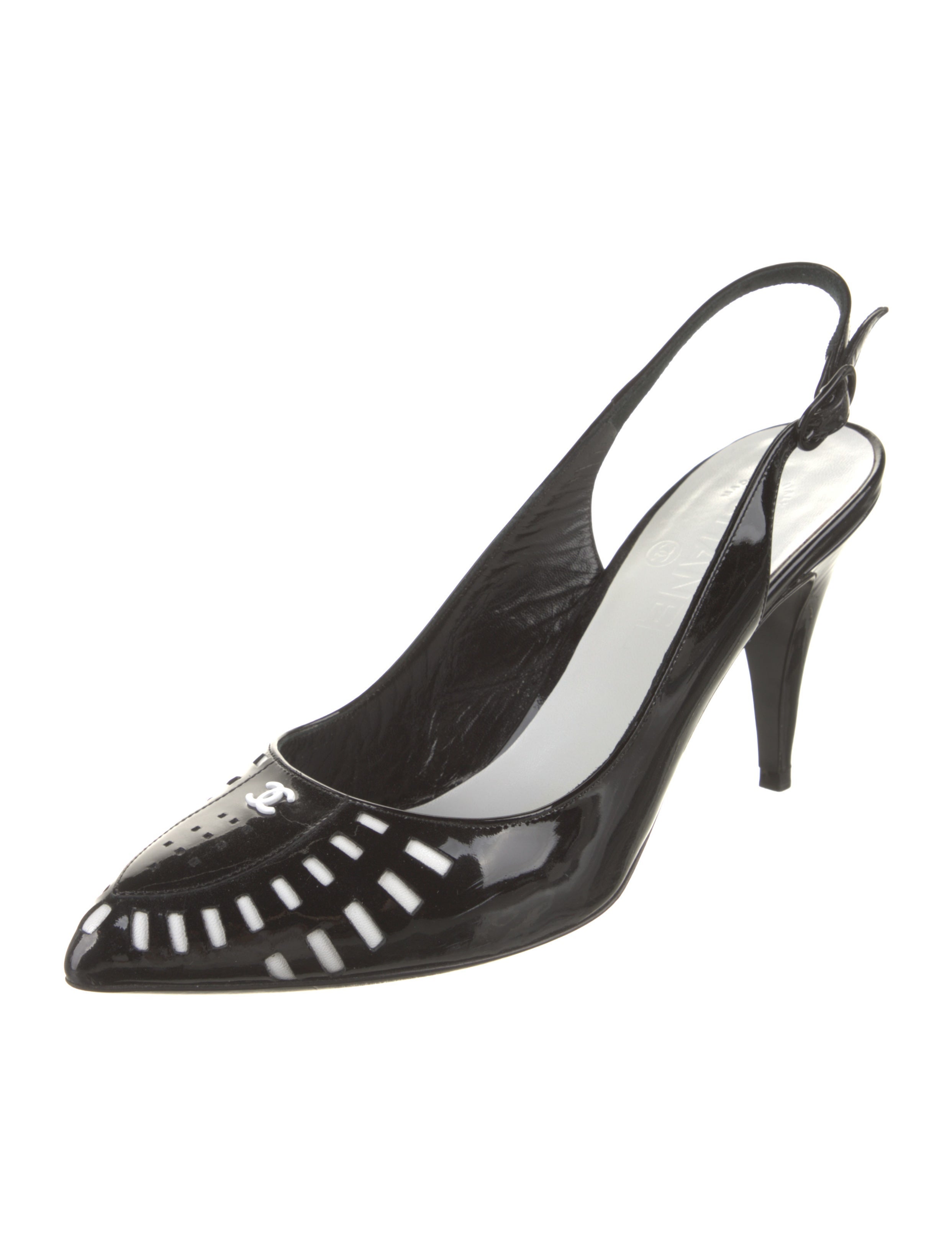 Chanel Interlocking CC Logo Patent Leather Interlocking CC Logo ...