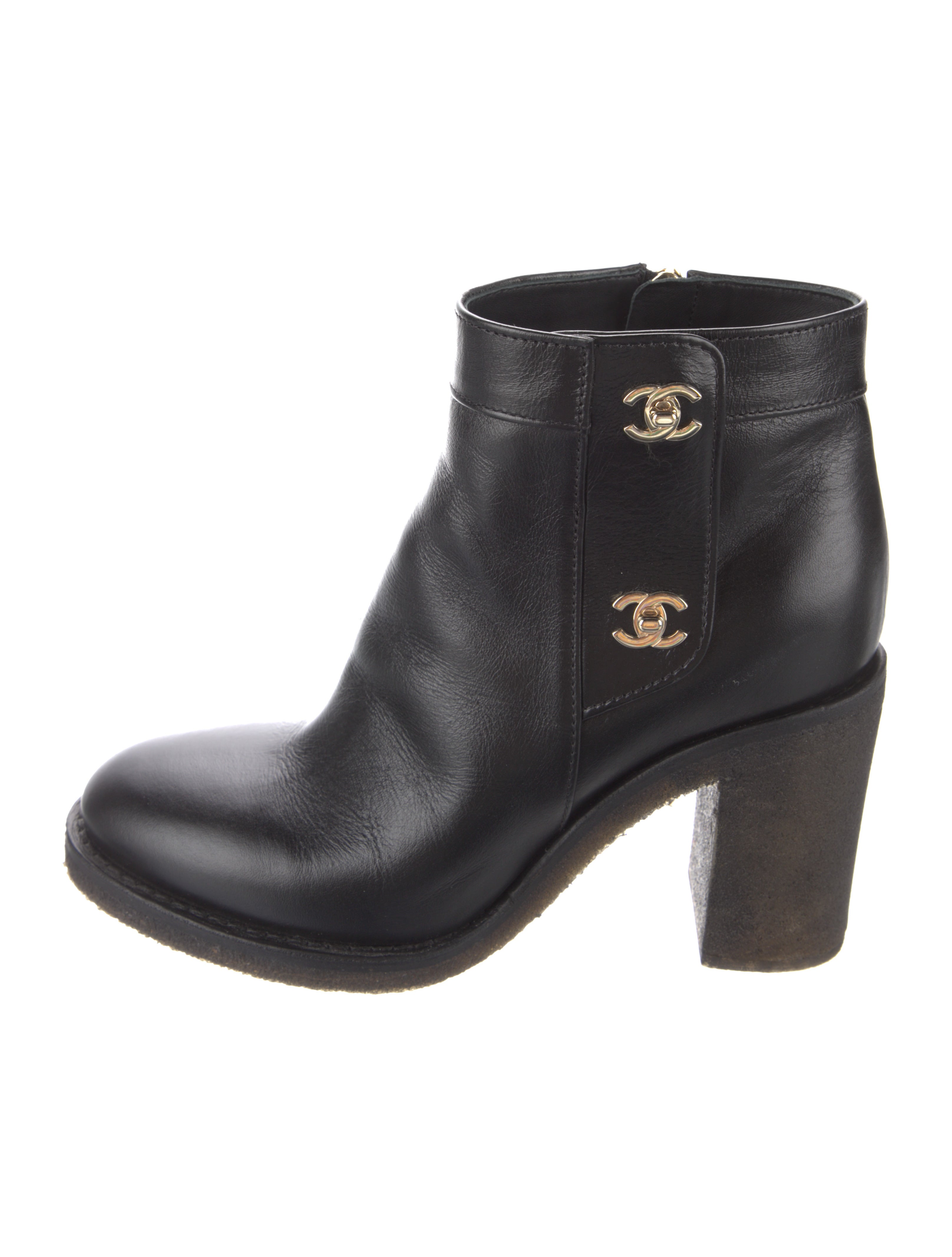Chanel Moon Boots - Black Boots, Shoes - CHA71532 | The RealReal