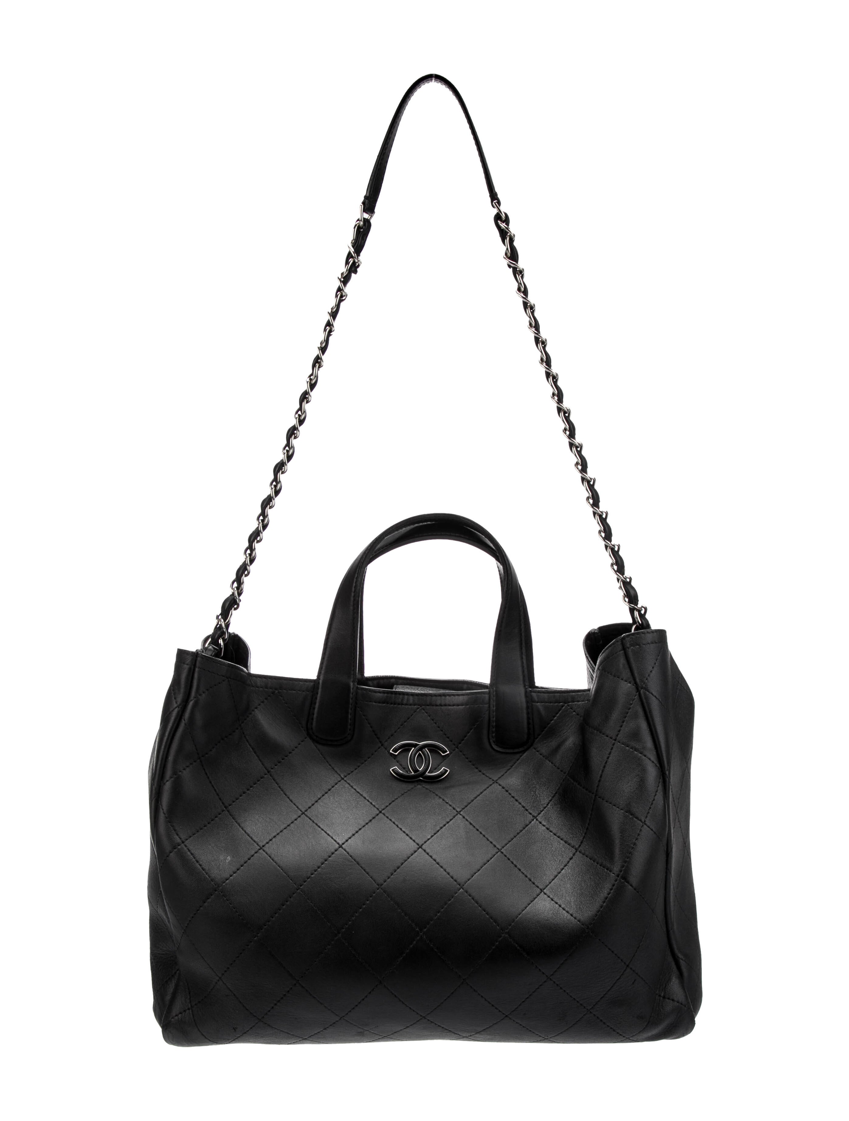 Chanel Tote Bags | The RealReal