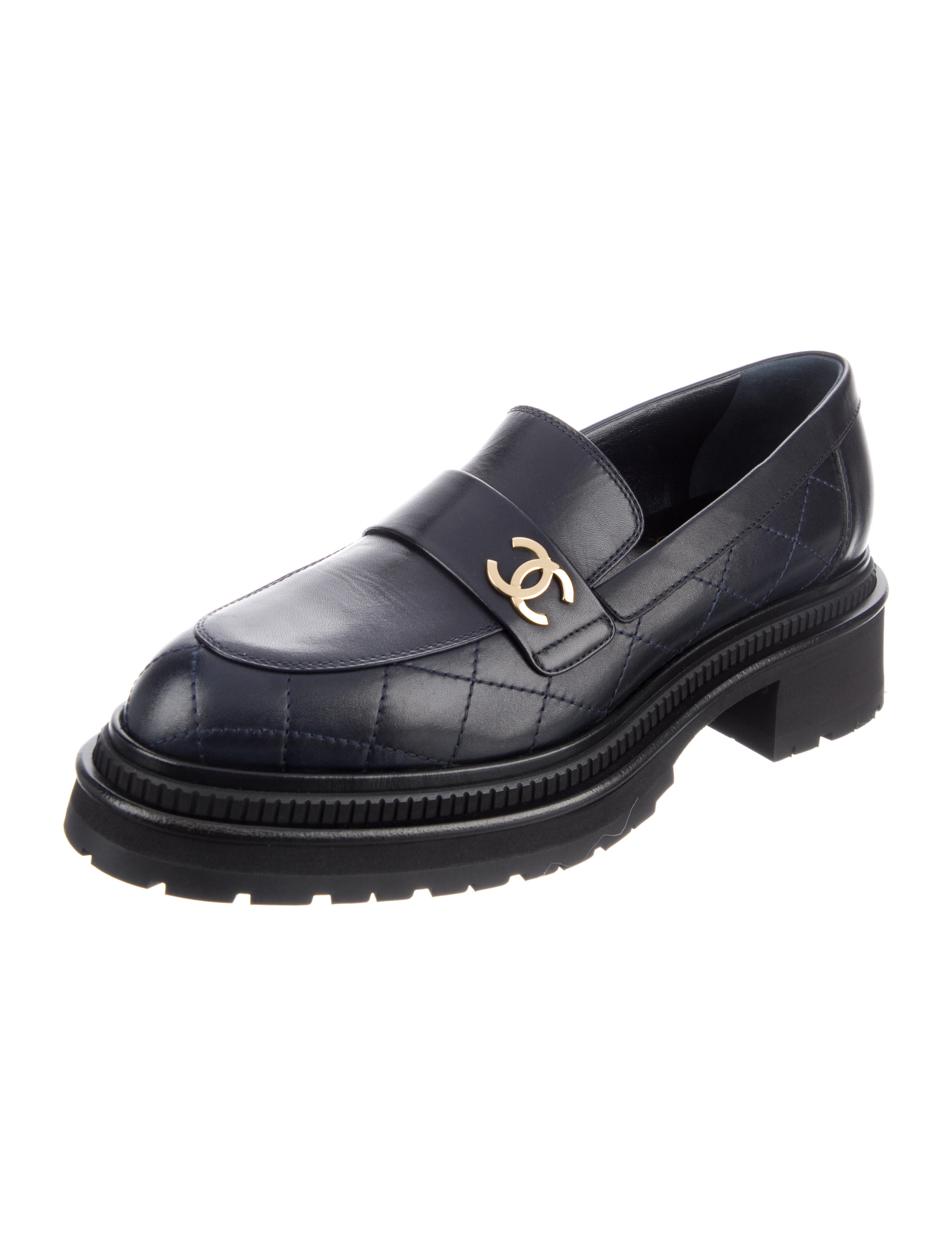 Chanel 2023 Interlocking CC Logo Loafers - Blue Flats, Shoes ...