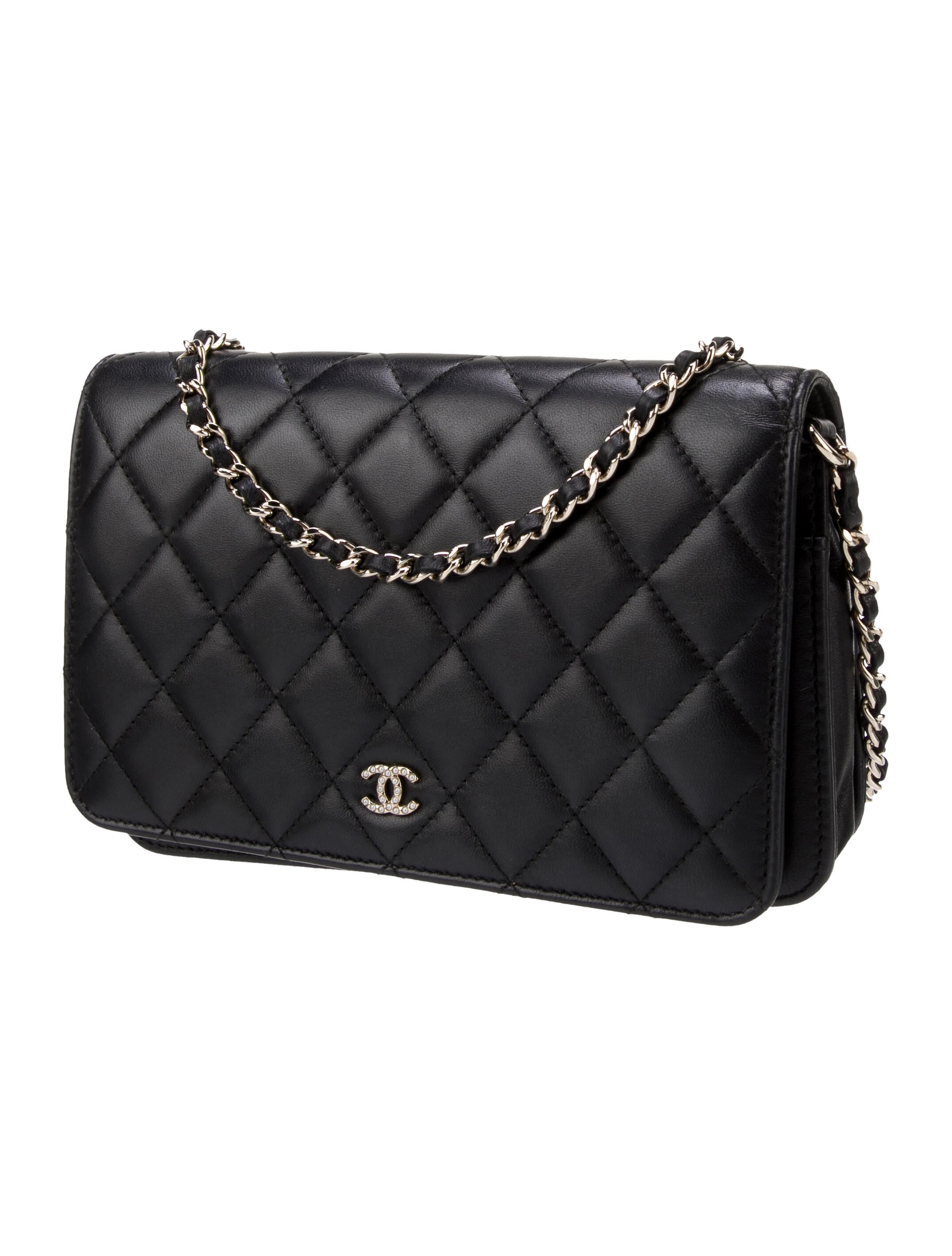 Chanel Classic Quilted Patent Wallet On Chain - Green Crossbody Bags ...