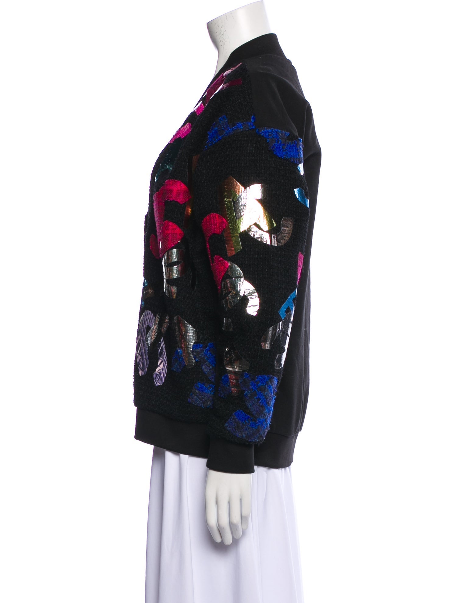 Chanel Printed V-Neck Sweater - Knitwear, Clothing | The RealReal
