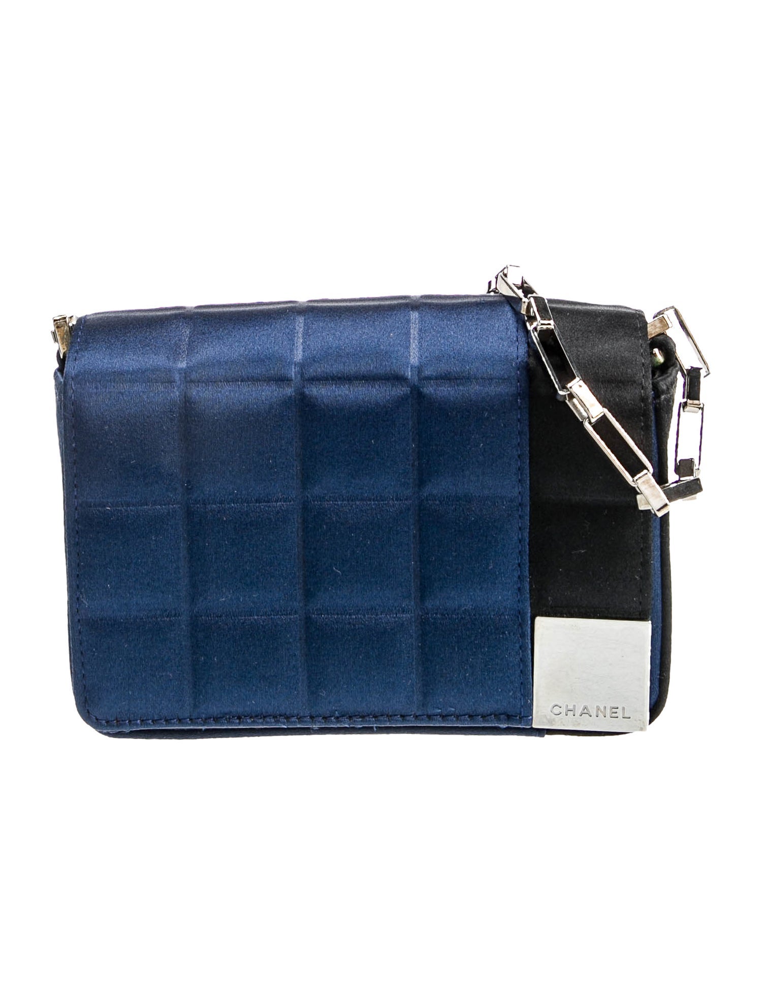 Chanel Mini Bags & Flap Bags On Sale | The RealReal