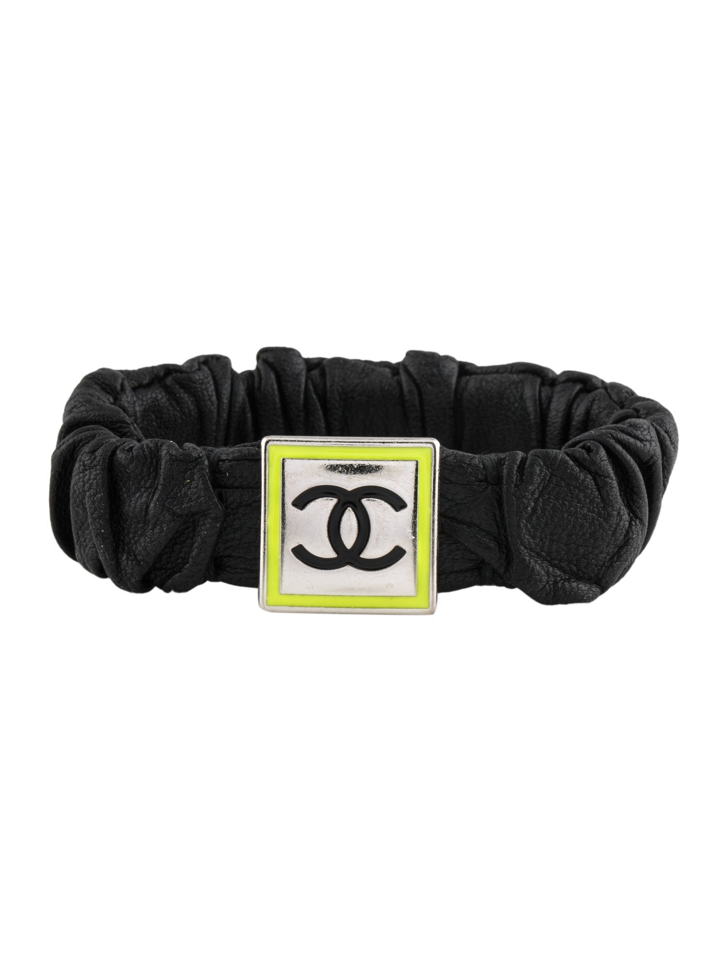 Chanel Hair Accessories | The RealReal