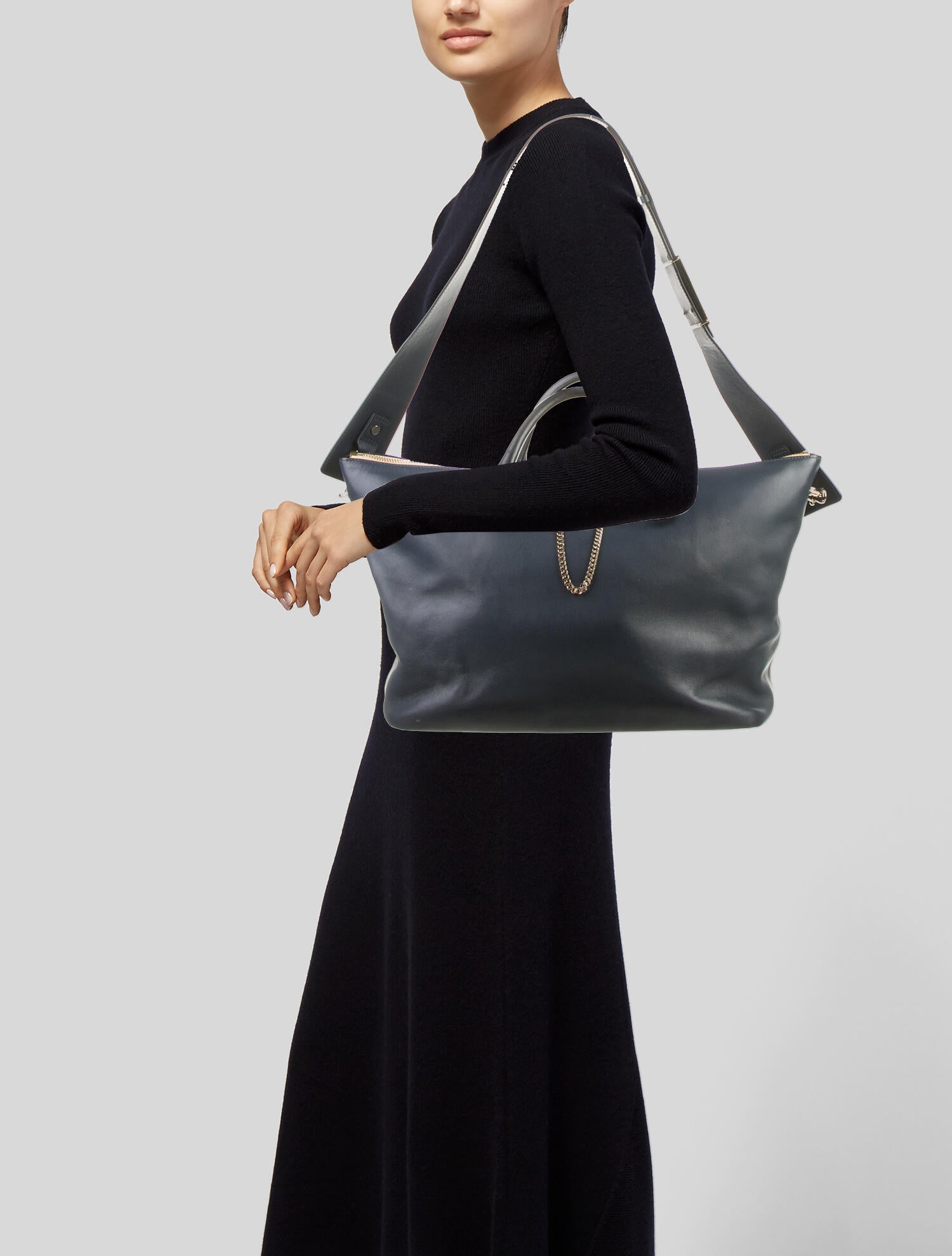 Chloé Leather Tote Bag - Blue Totes, Handbags - CHL225051 | The RealReal