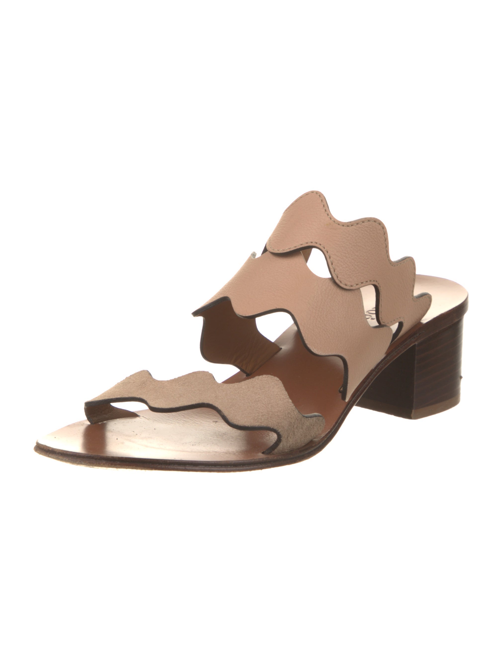 Chloé Leather Platform Sandals - Neutrals Sandals, Shoes - CHL37084 ...