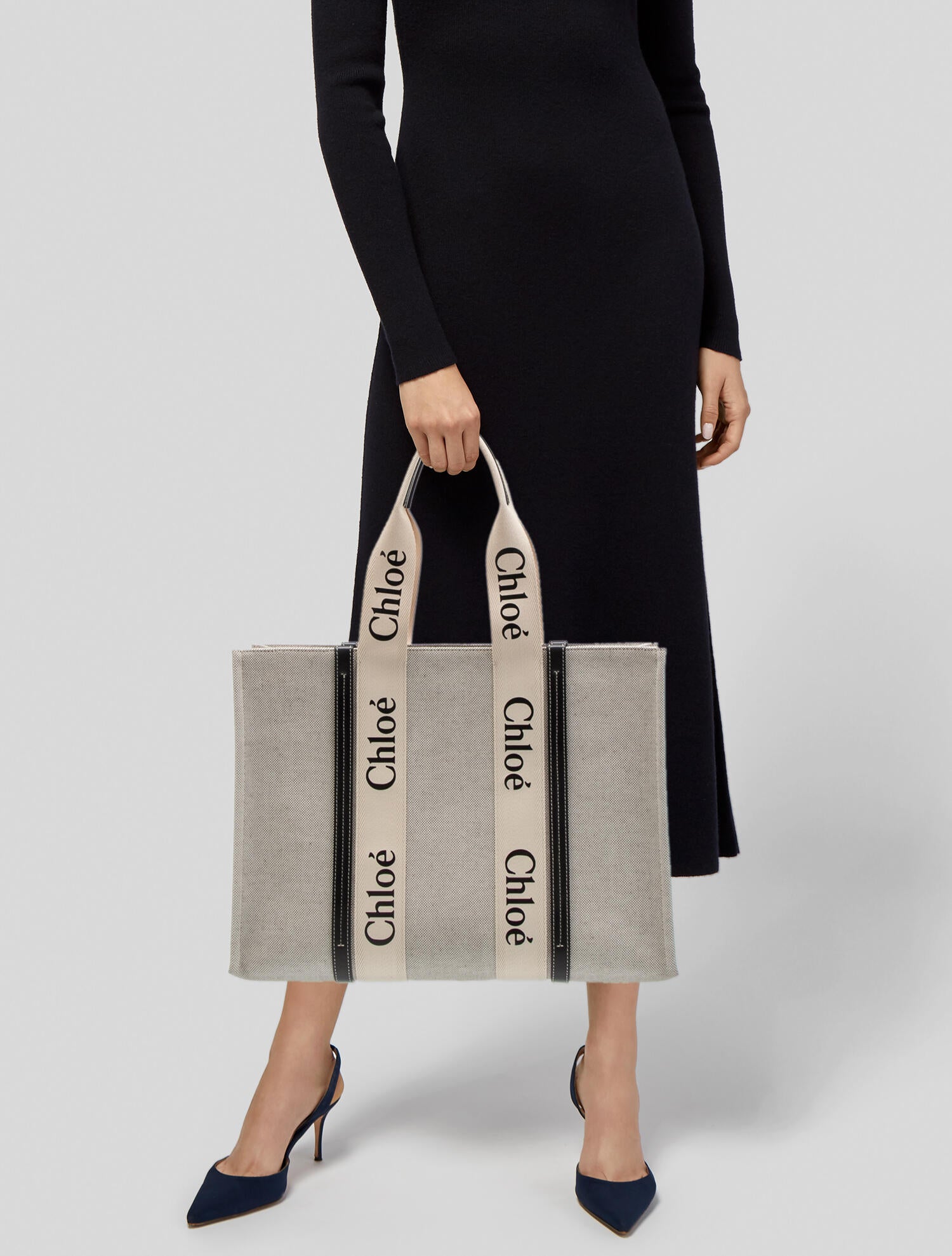 Chloé Wool Tote Medium - Grey Totes, Handbags - CHL340937 | The RealReal