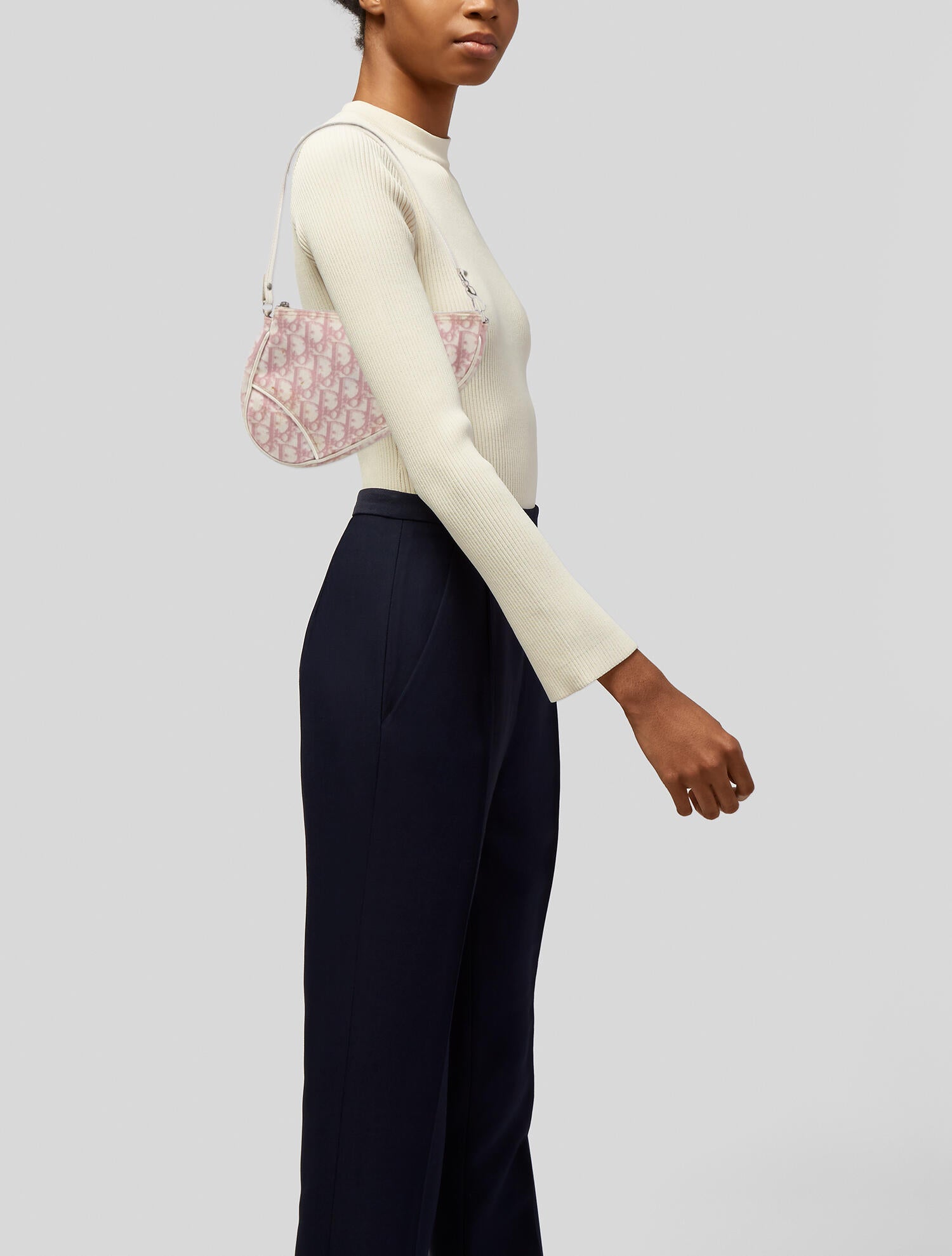 Christian Dior Vintage Diorissimo Girly Saddle Pochette - Pink Shoulder ...