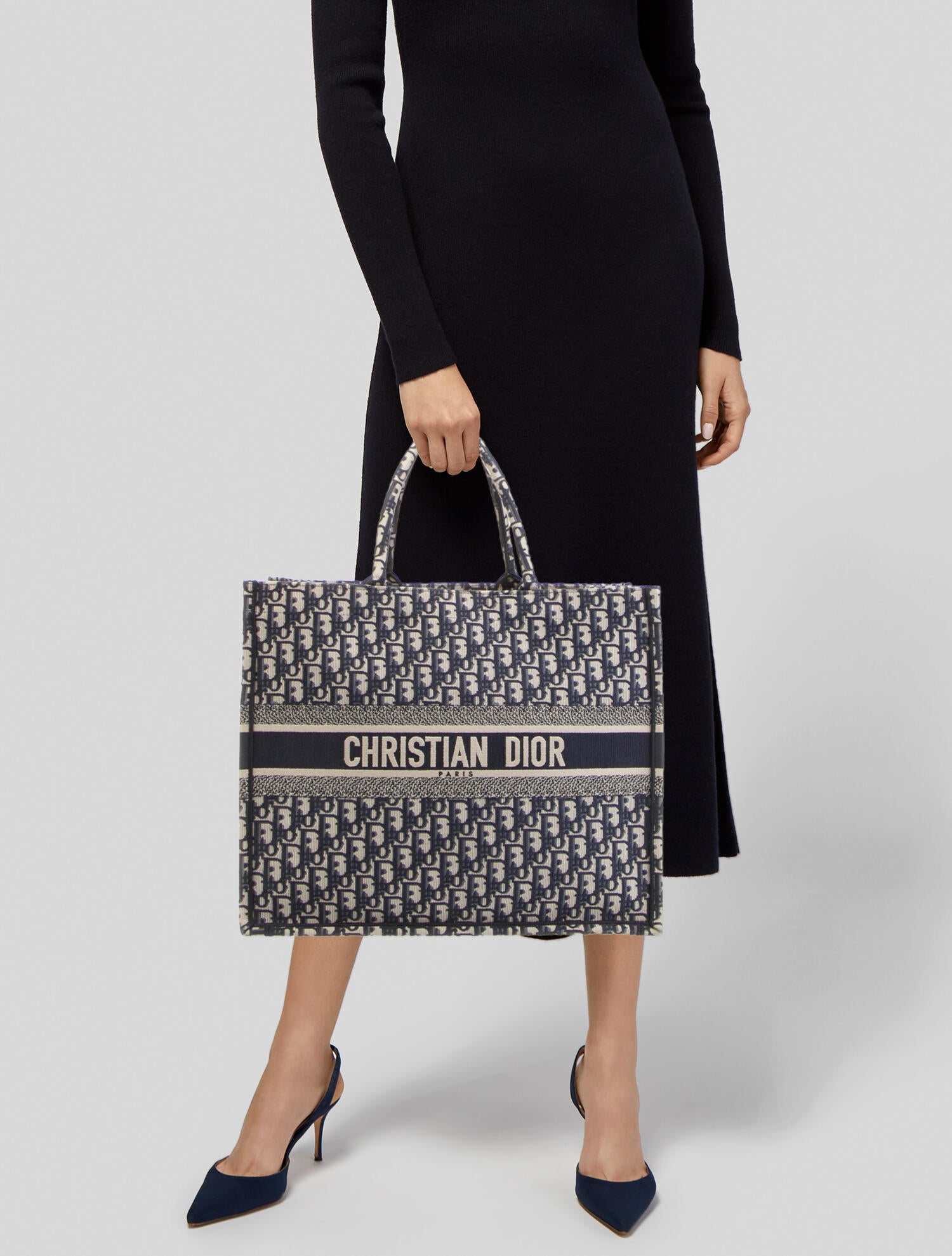 Christian Dior 2021 Macro Houndstooth Book Tote - Totes, Handbags ...