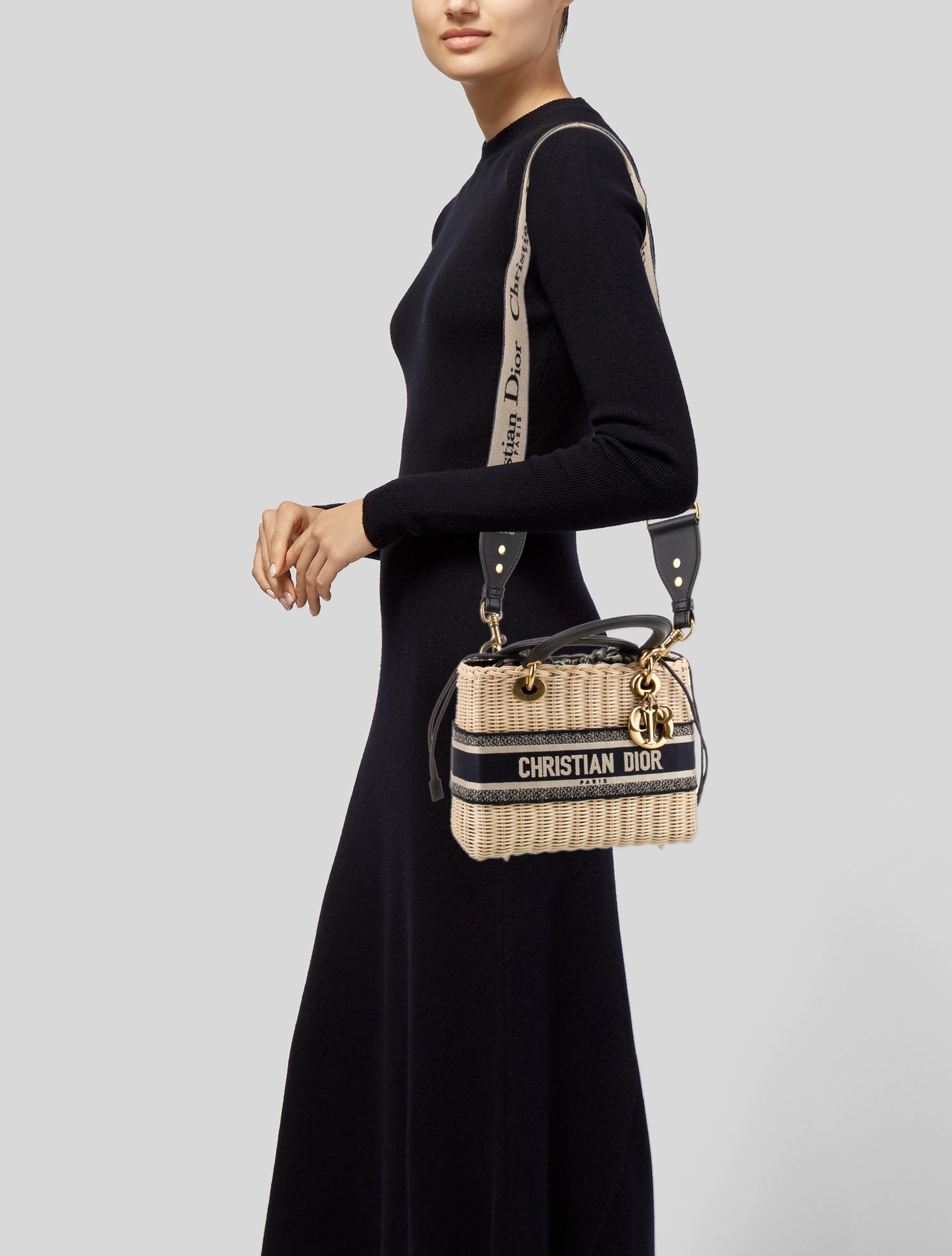 Christian Dior Raffia Lady Dior 2022 - Neutrals Handle Bags, Handbags ...