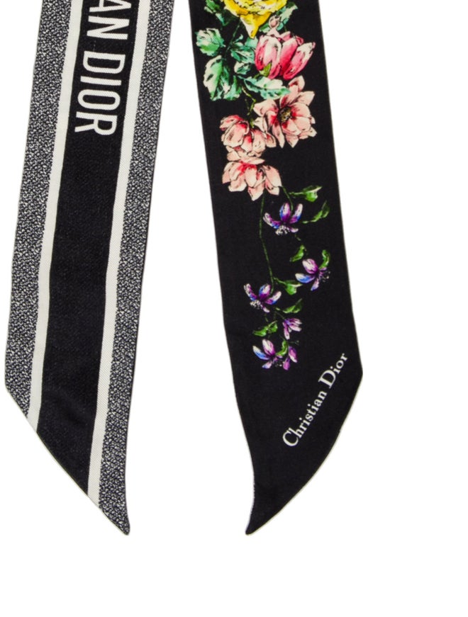 Hermès Toucans De Paradis Silk Shawl - Blue Scarves and Shawls, Accessories - HER681972 | The ...