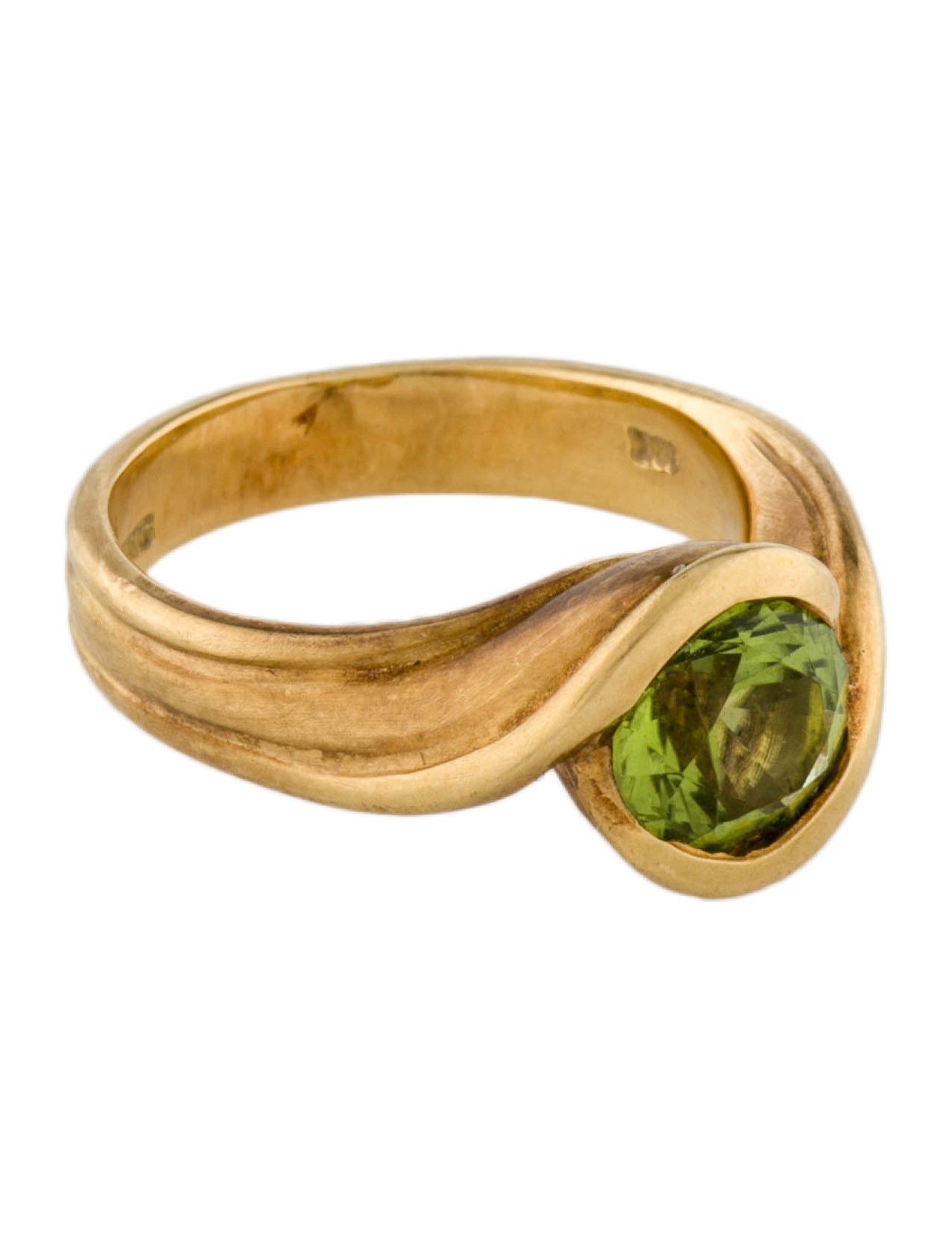 Angela Cummings | The RealReal