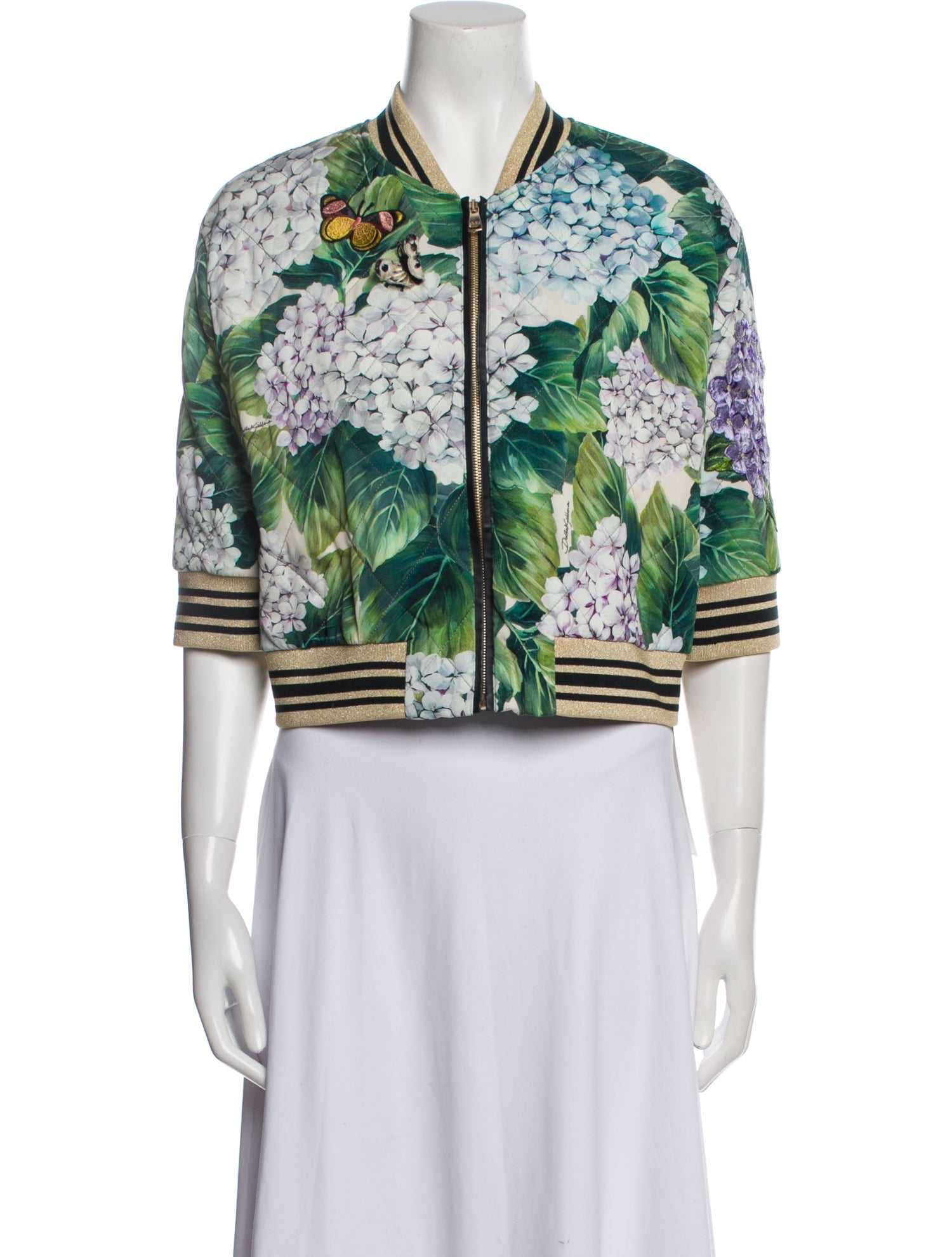 Fendace 2022 Reversible Jacket w/ Tags - Neutrals Jackets, Clothing ...