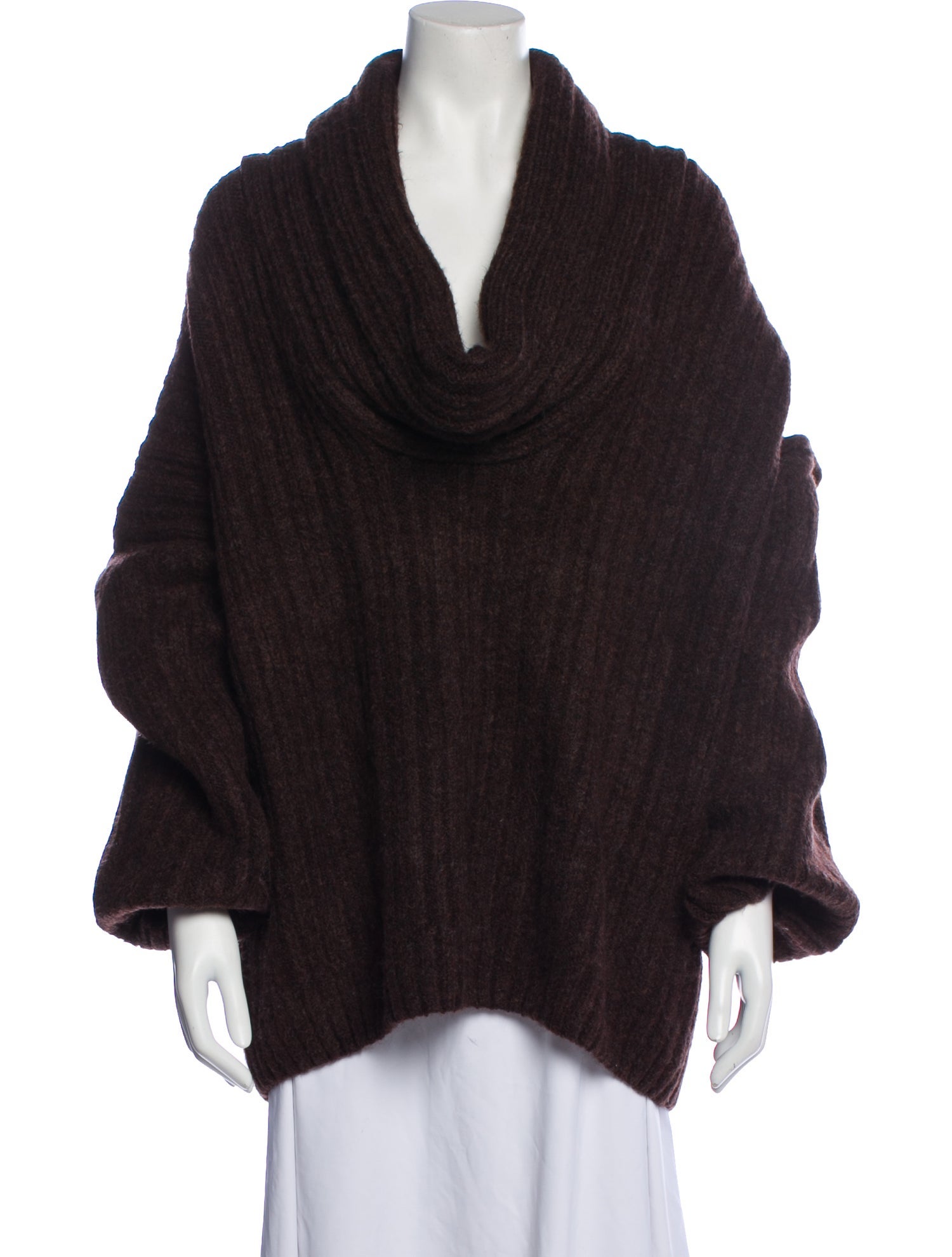 Source Unknown | The RealReal