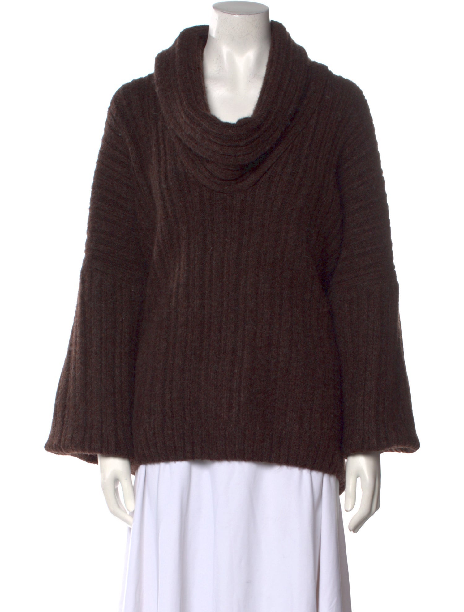 Source Unknown | The RealReal