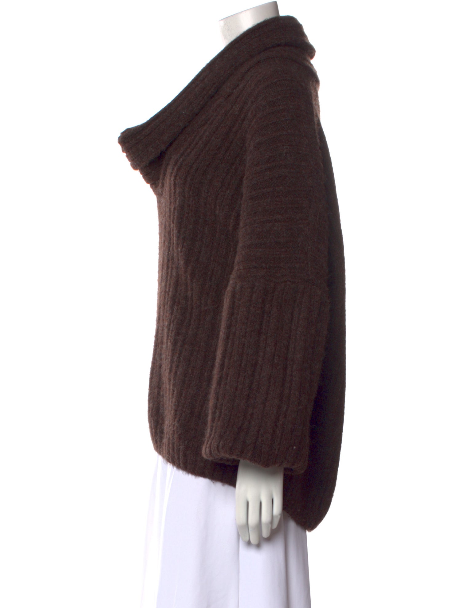 Source Unknown | The RealReal