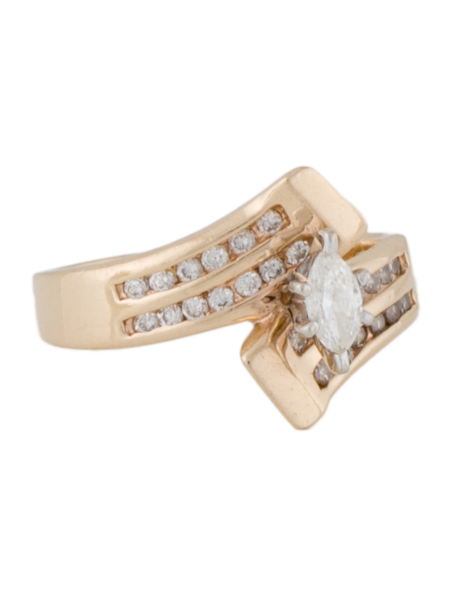 Engagement Ring 6.95ct Fancy Vivid Yellow Diamond Engagement Ring - 18K ...