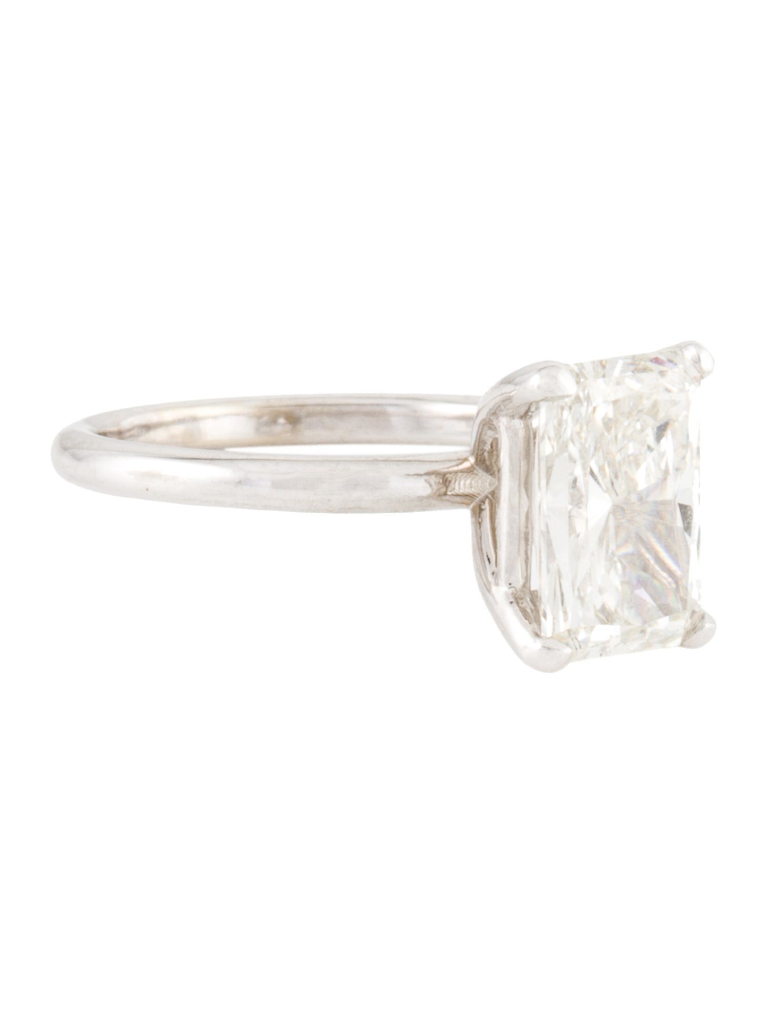 Engagement Ring 18K 2.52ct Lab-Grown Diamond Engagement Ring - 18K ...