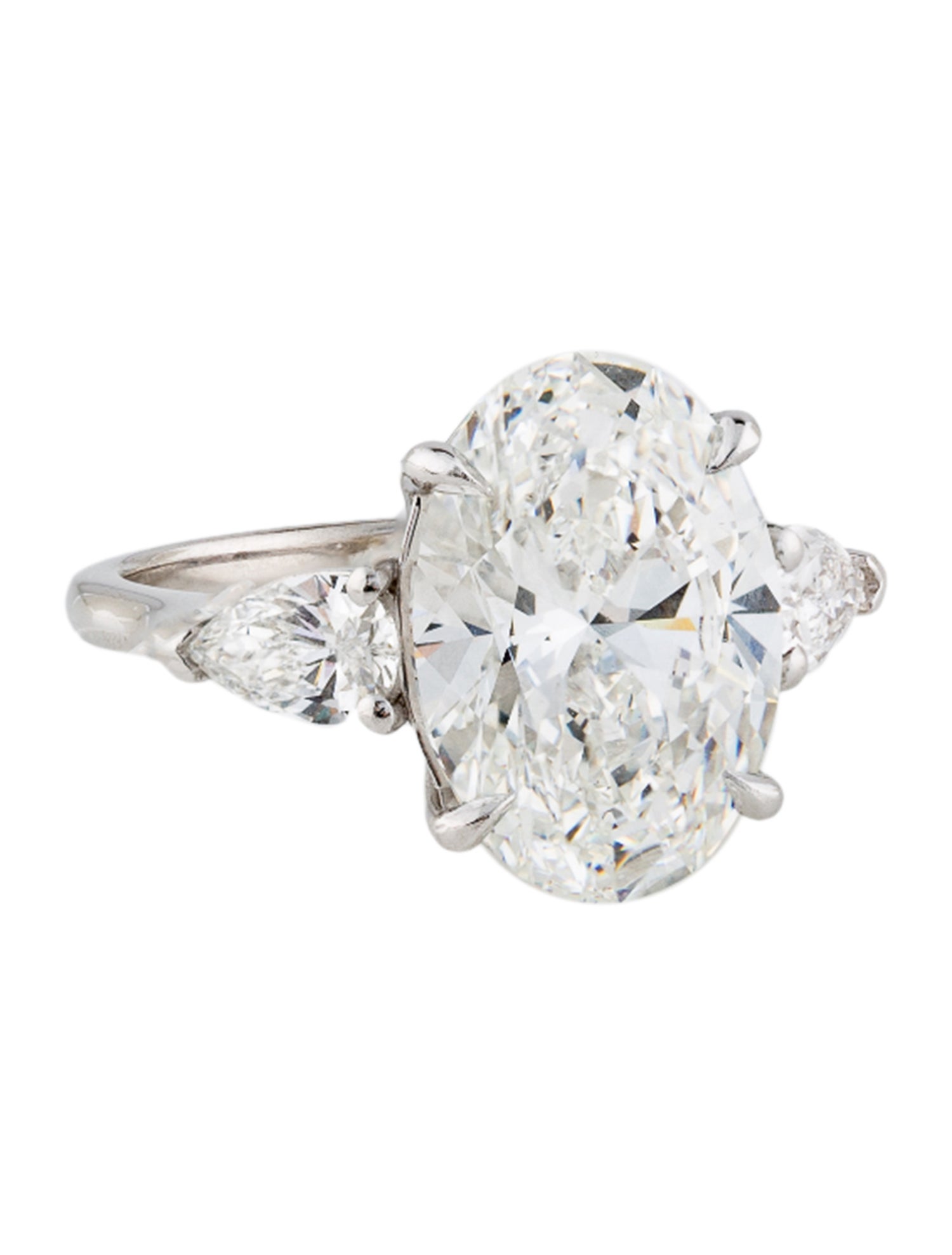 Engagement Ring Platinum 7.11ct Lab-Grown Diamond Engagement Ring - 950 ...