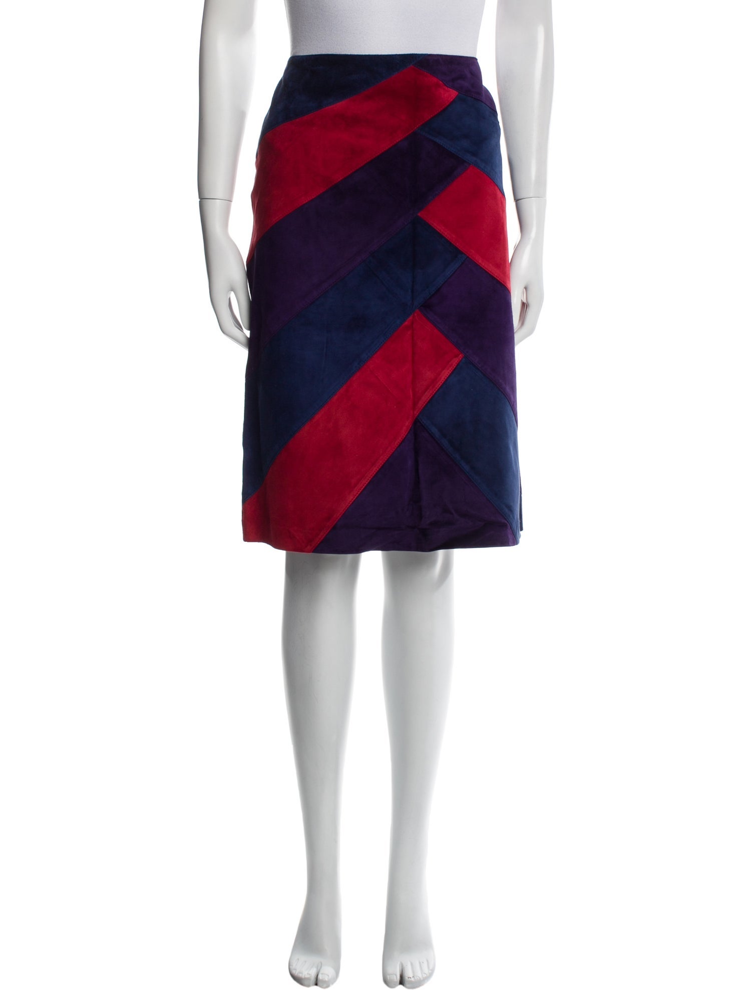 Escada Suede Knee-Length Skirt - Purple Skirts, Clothing - ESC149629 | The RealReal