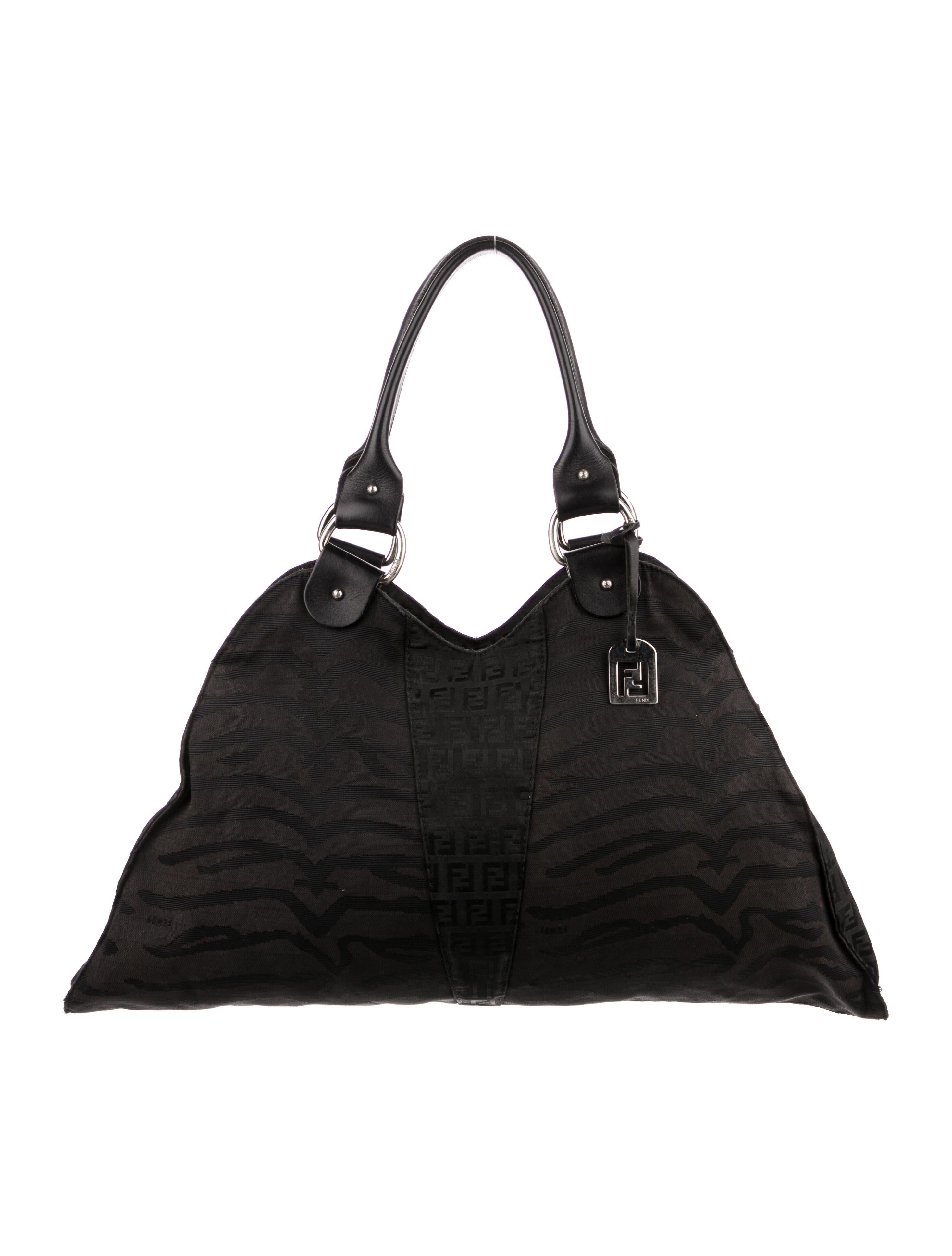 Fendi Vintage Diavolo Trapezio Shoulder Bag - Black Shoulder Bags ...