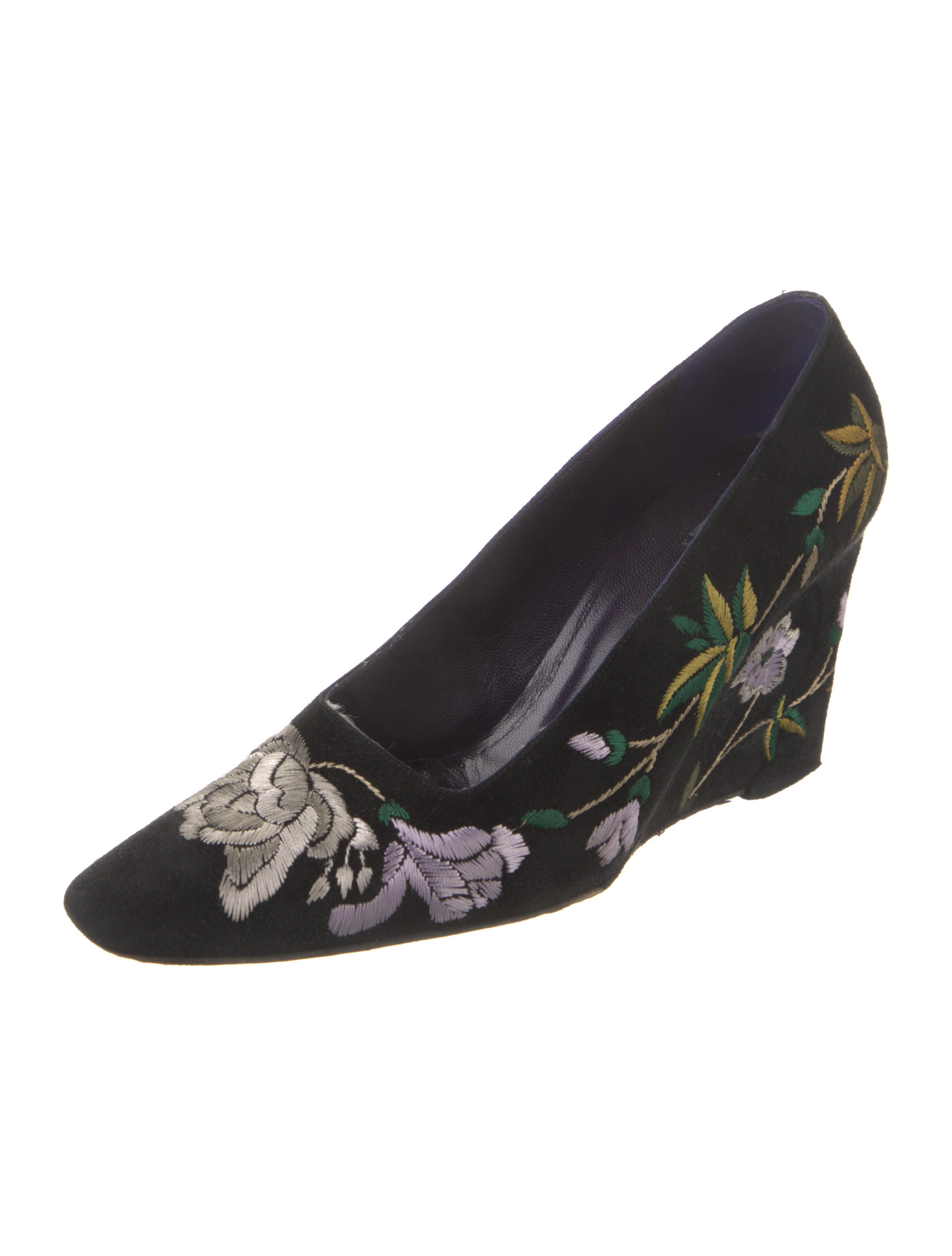 Fendi Raffia Platform Pumps - Black Pumps, Shoes - FEN56336 | The RealReal