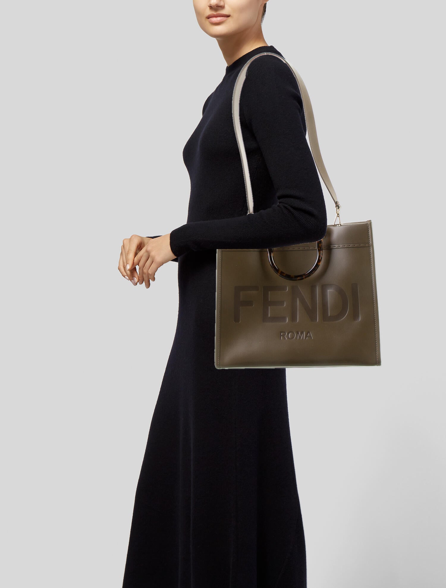 Fendi 2021 Medium Sunshine Shopper Tote - Brown Totes, Handbags ...