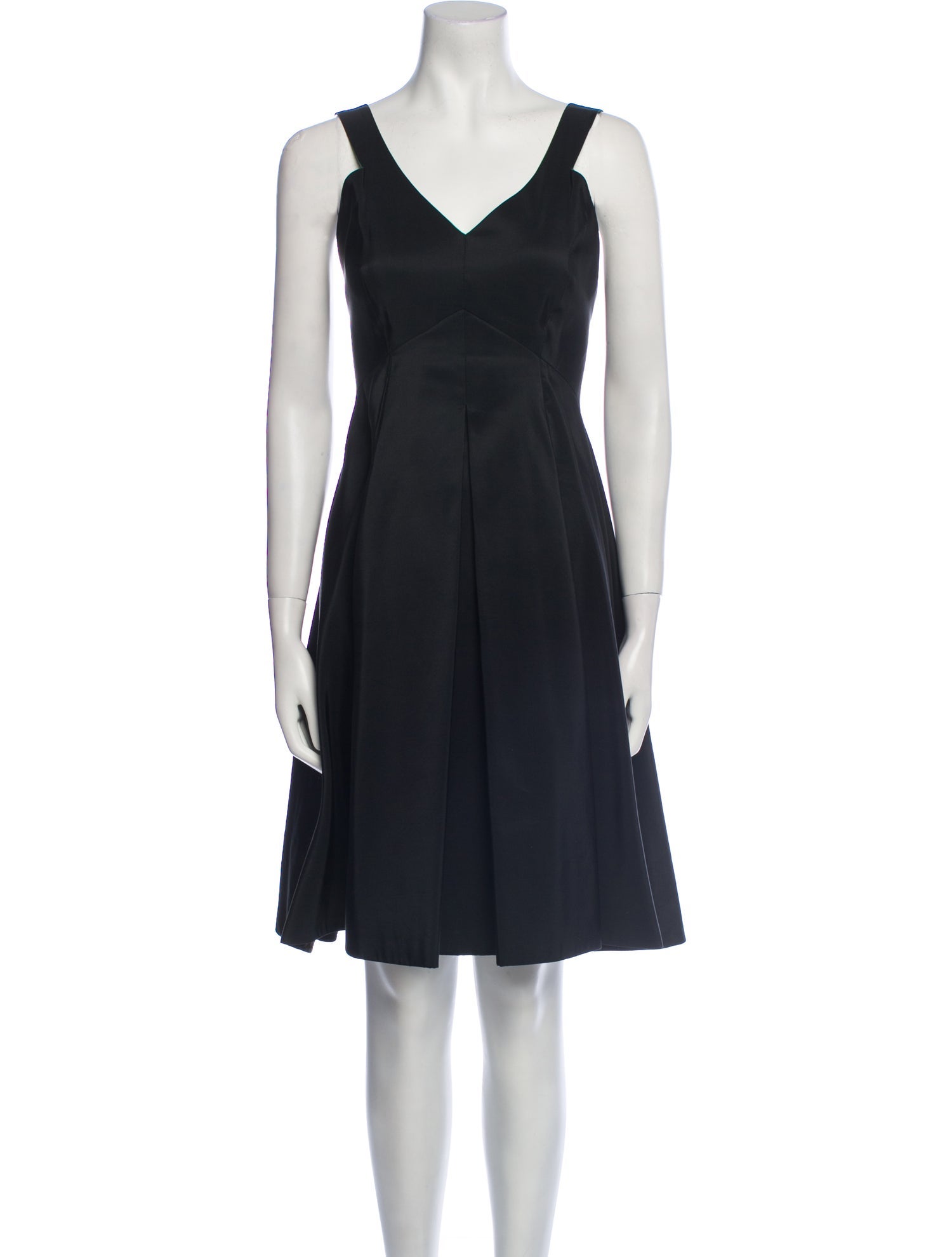 Geoffrey Beene | The RealReal