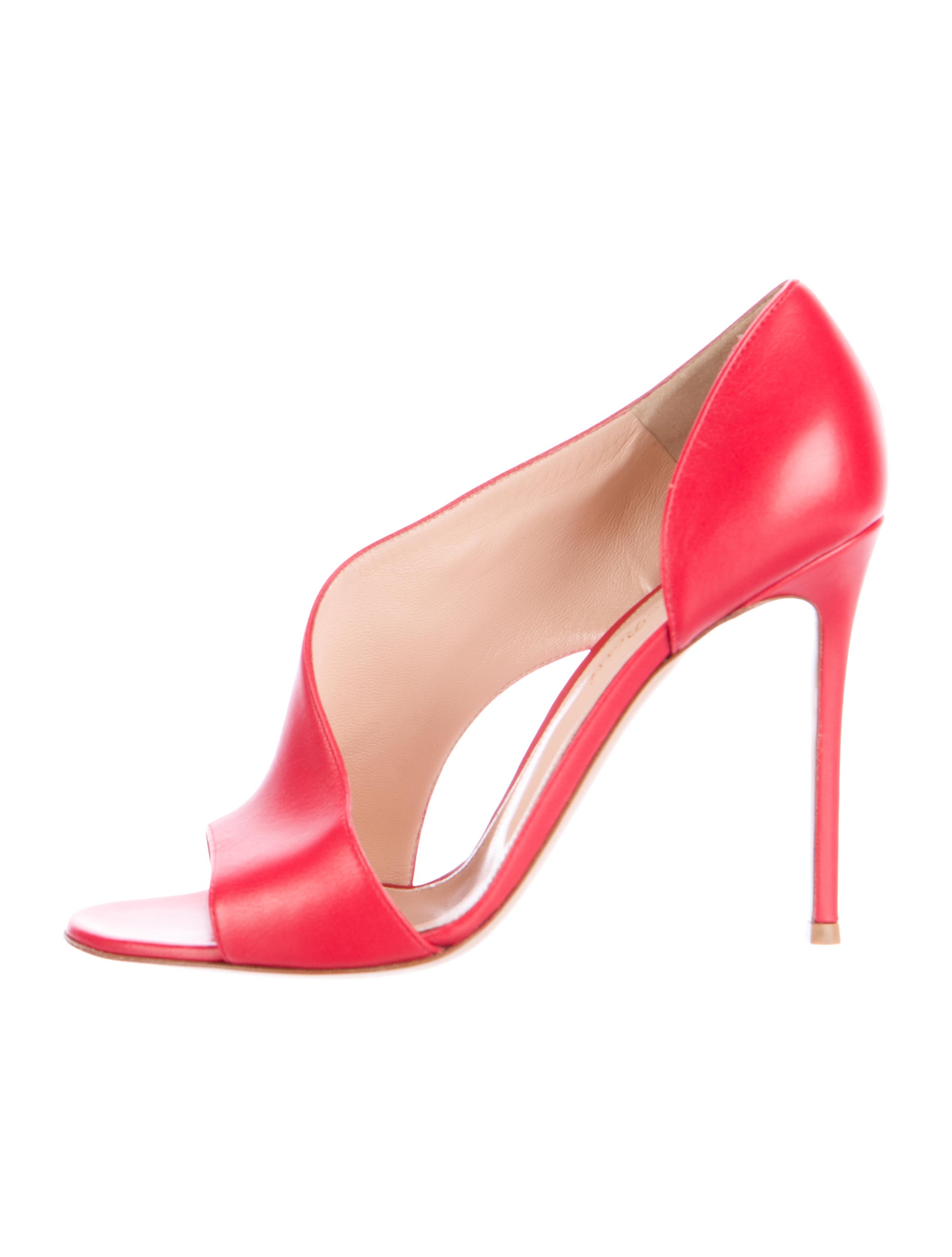 Gianvito Rossi Leather Asymmetrical Sandals - Shoes - GIT23030 | The ...