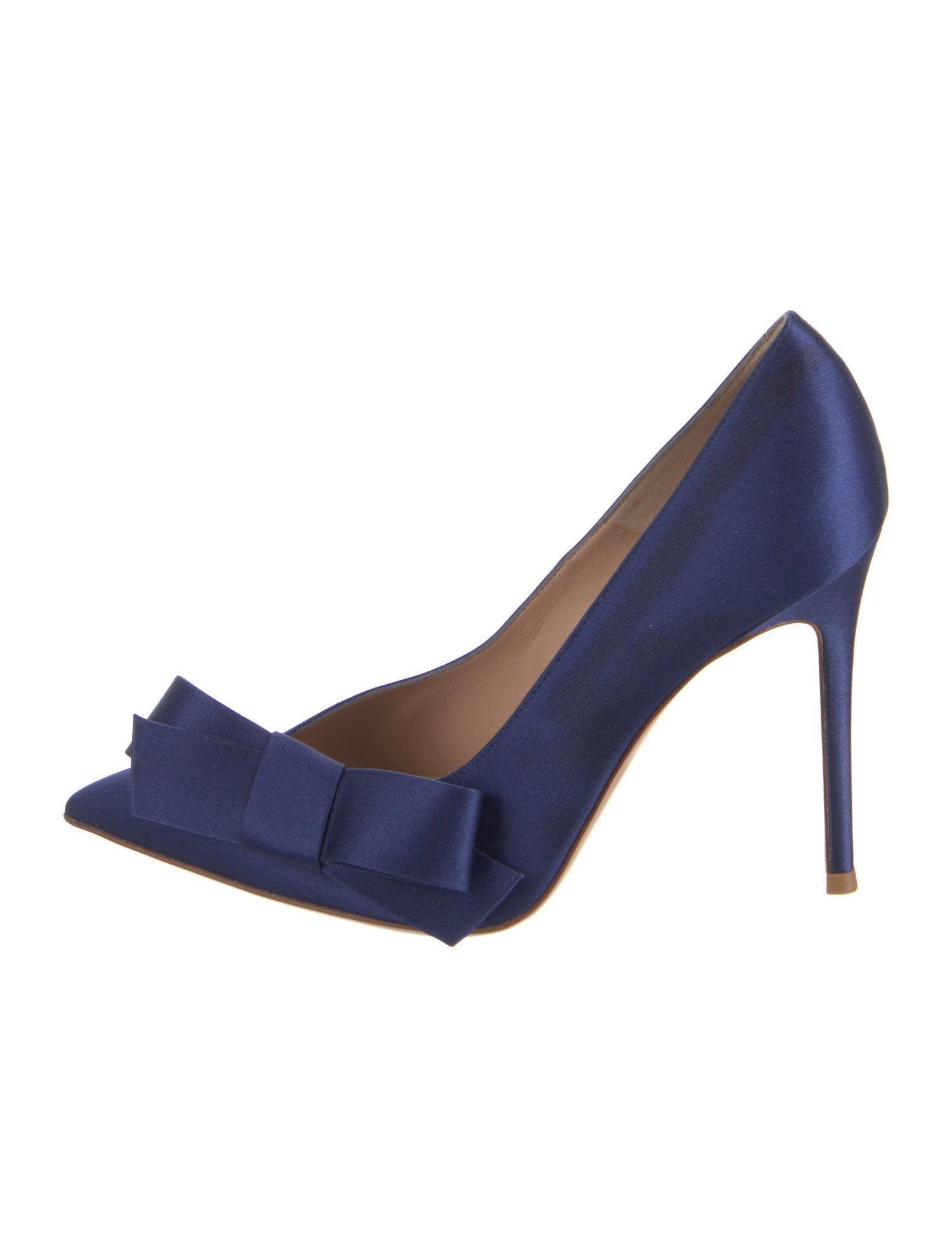 Women's Designer Pumps on Sale | The RealReal