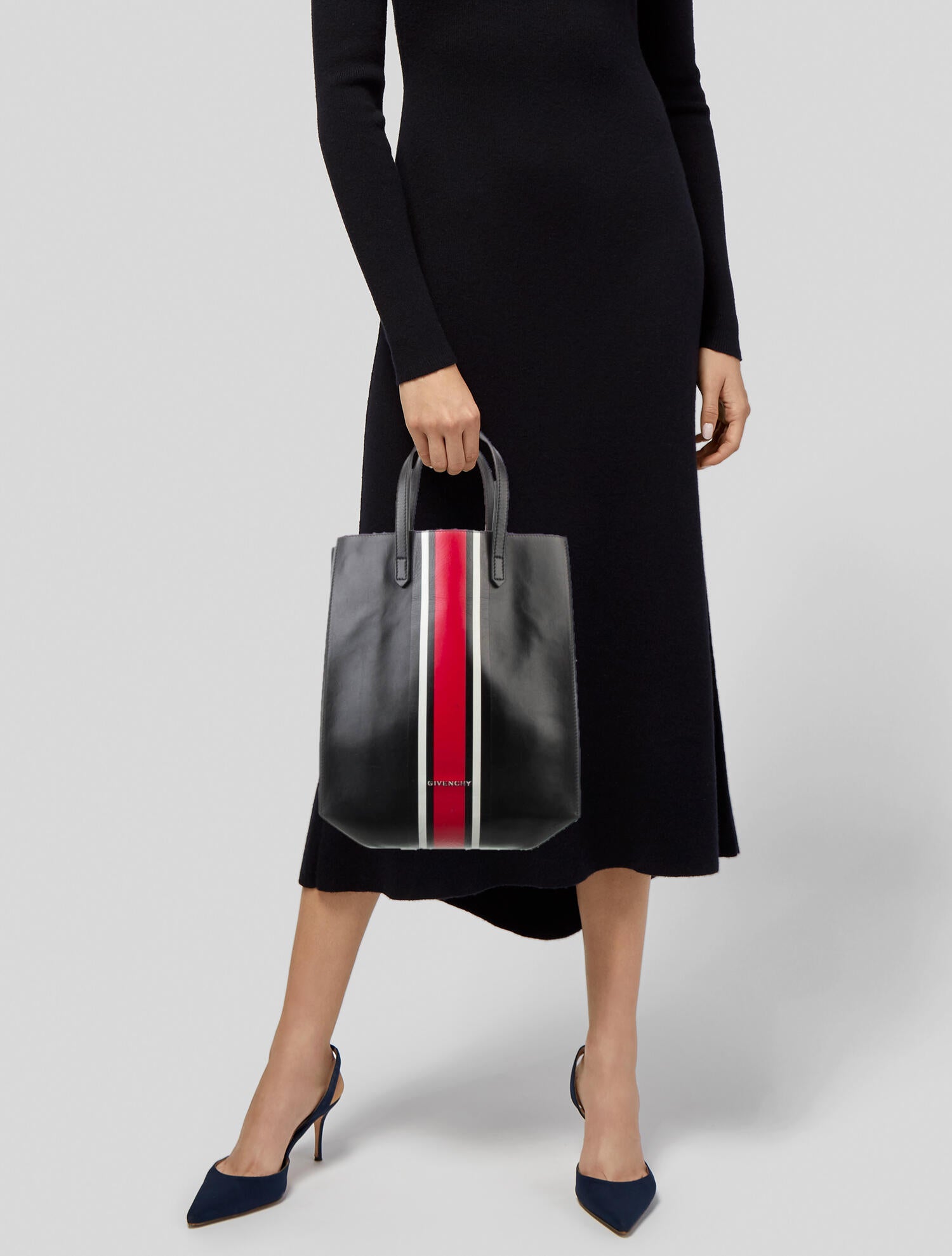 Givenchy Tote - Black Totes, Handbags - GIV23754 | The RealReal