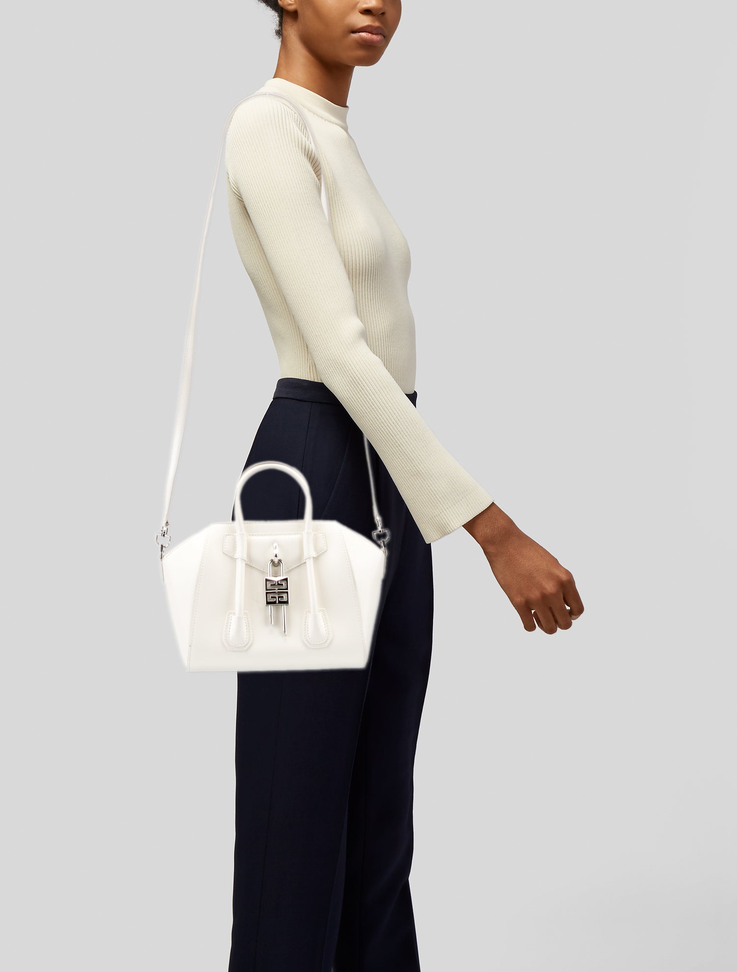 Givenchy Handbags | The RealReal