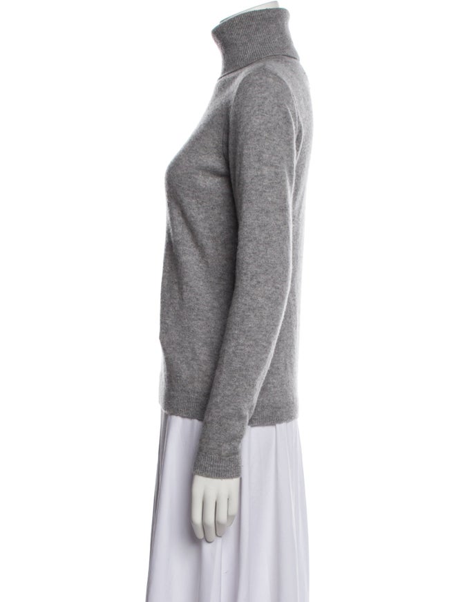 Gorsuch Clothing | The RealReal