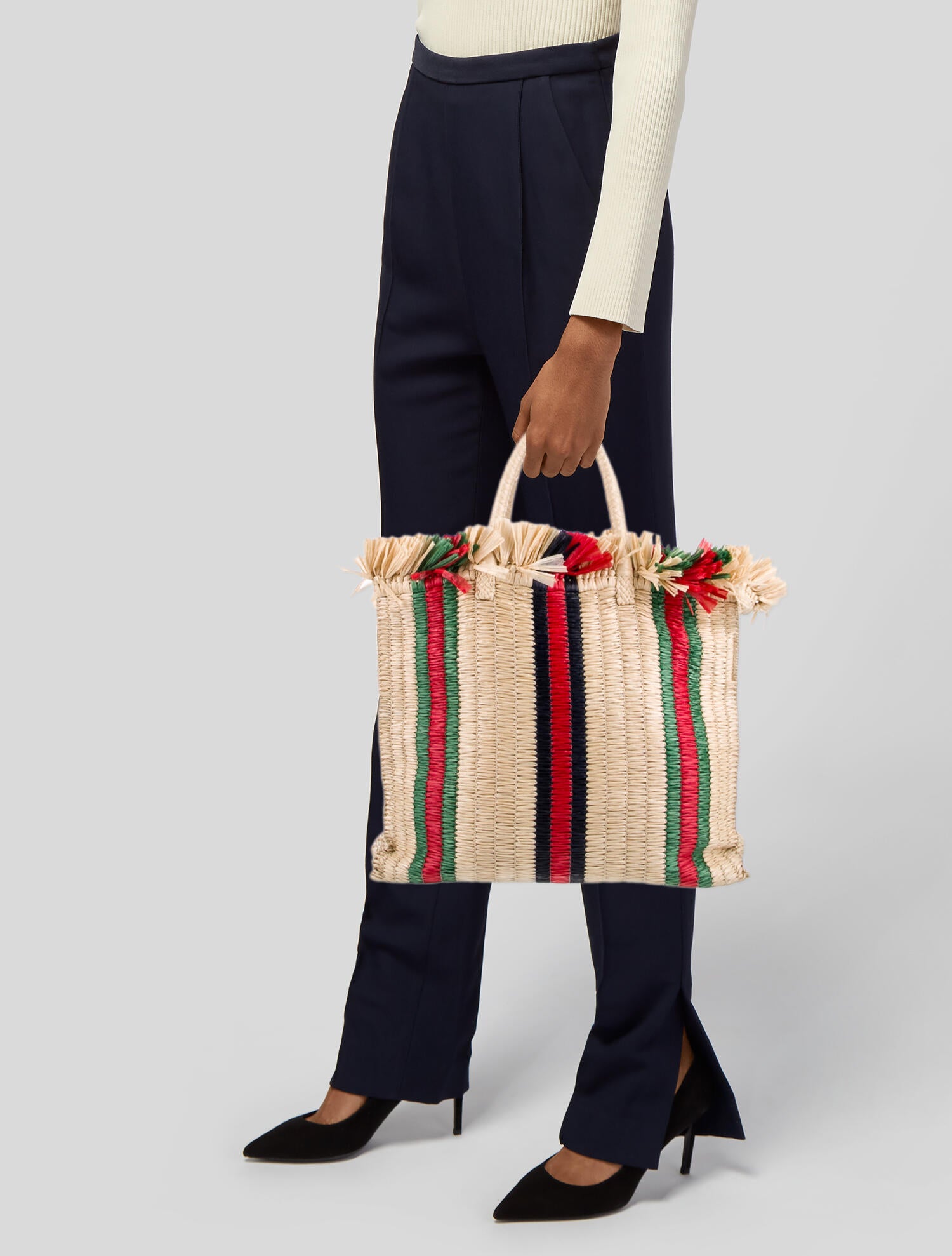 Gucci Raffia Web Cestino Tote - Neutrals Totes, Handbags - GUC1402170 ...