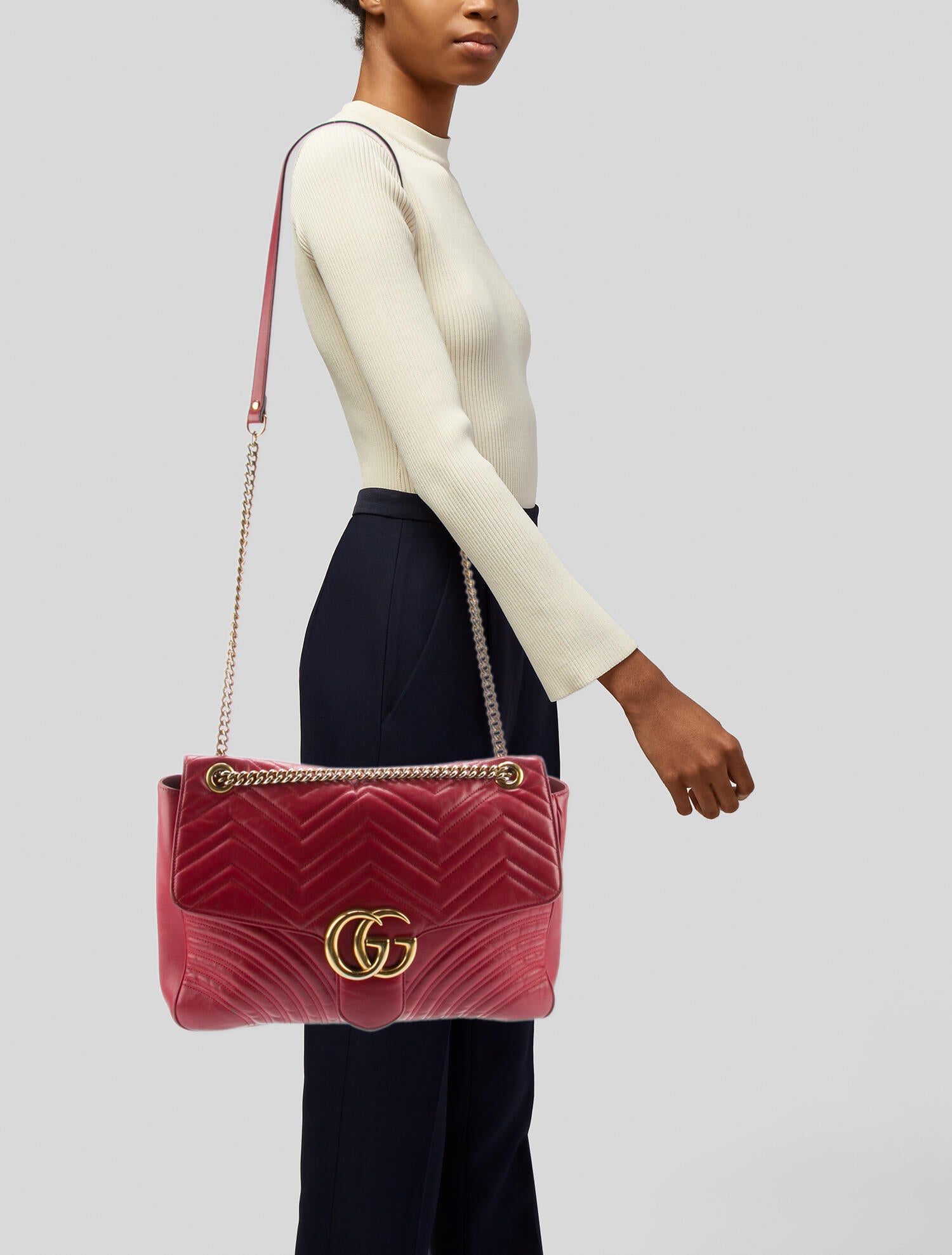 Gucci Large GG Marmont Matelassé Shoulder Bag - Red Shoulder Bags ...