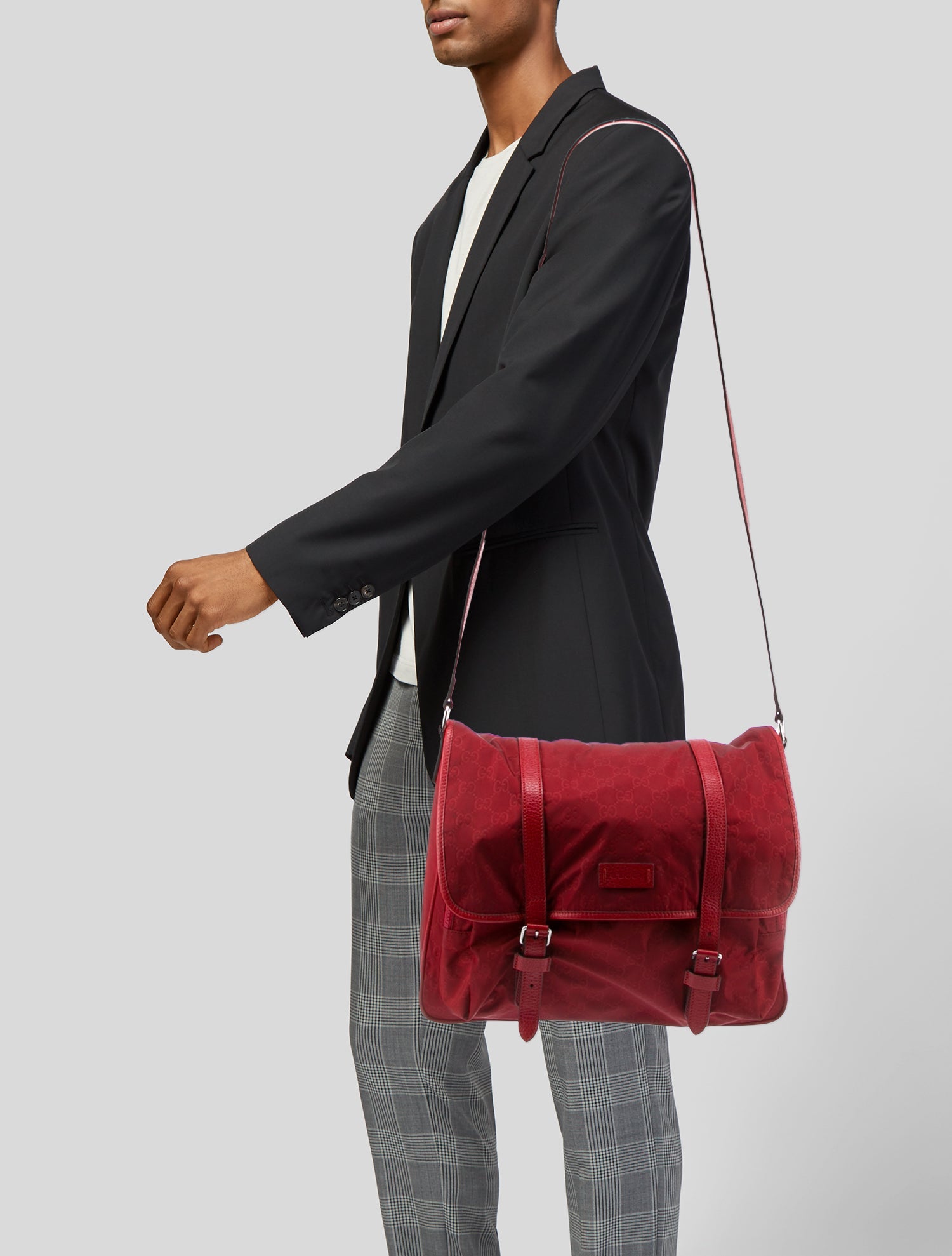 Gucci GG Nylon Crossbody Messenger Bag - Red Messenger Bags, Bags ...