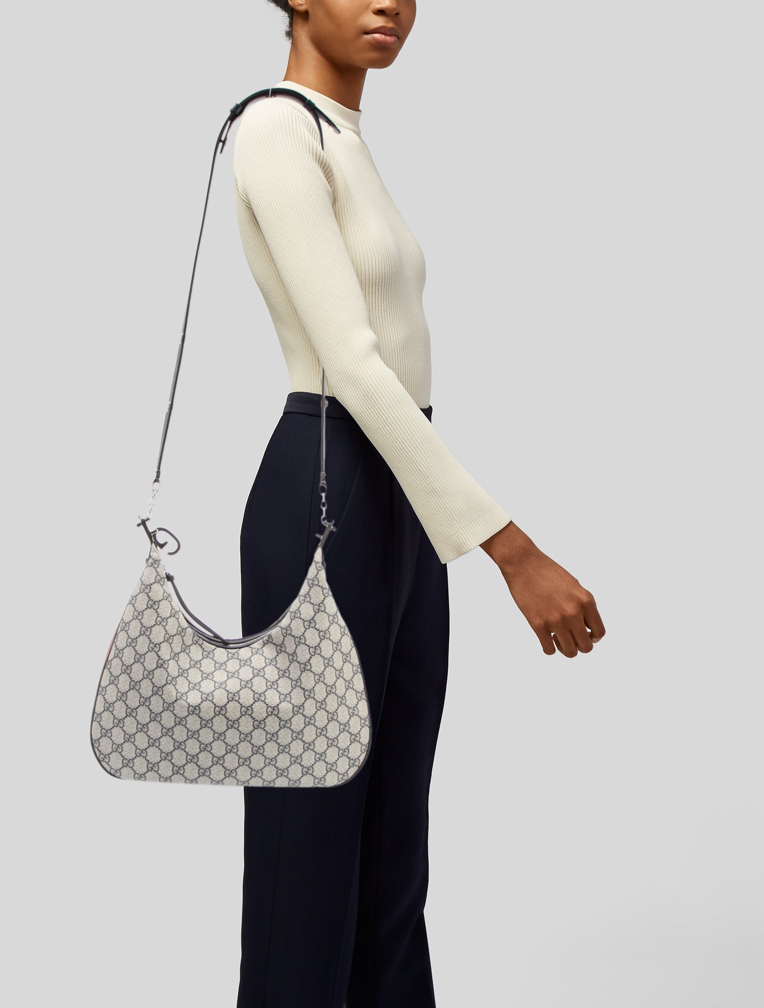 Gucci GG Supreme Large Ophidia Shoulder Ba - Brown Shoulder Bags ...