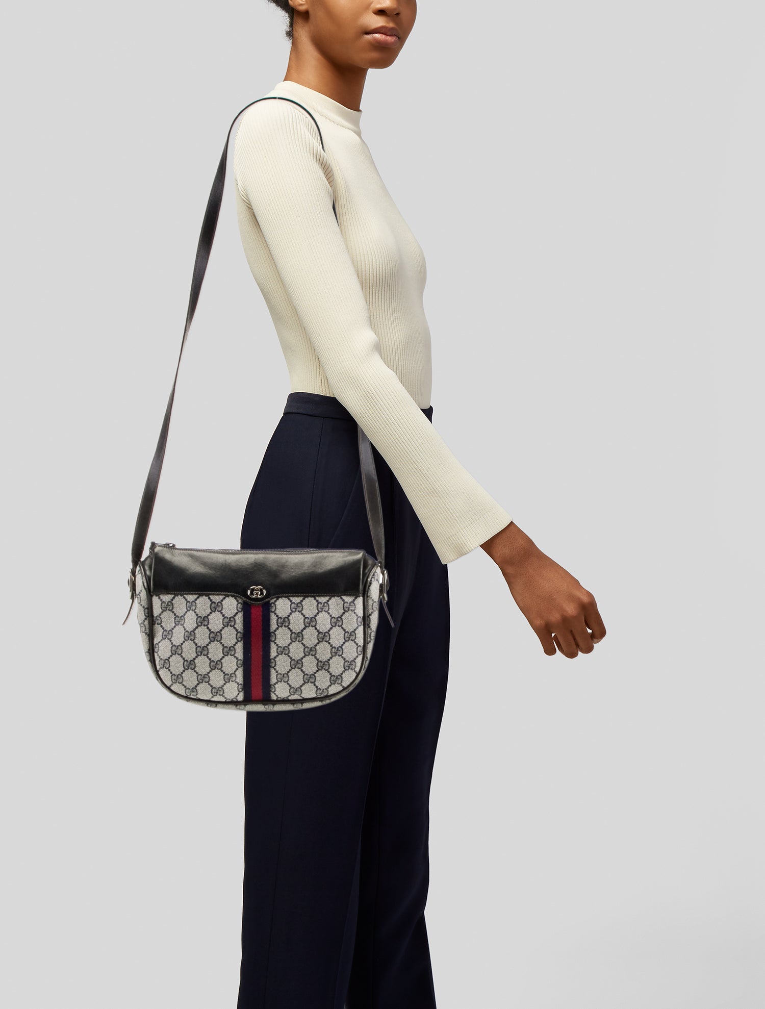 Gucci GG Supreme Messenger Bag - Neutrals Crossbody Bags, Handbags - GUC1689685 | The RealReal