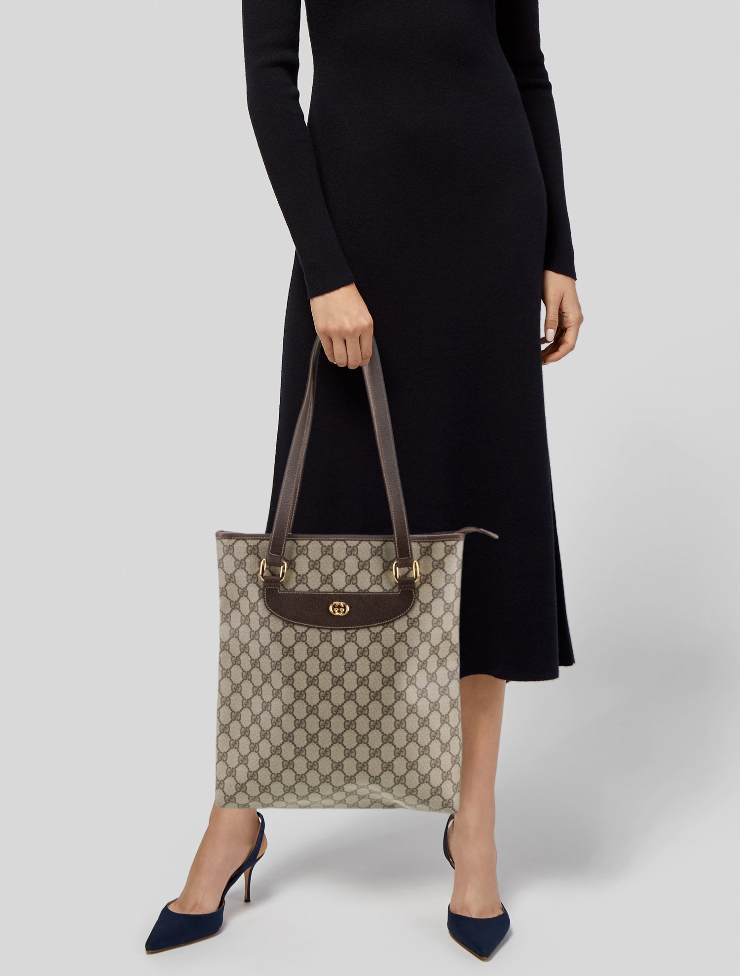 Gucci GG Supreme Messenger Bag - Brown Totes, Handbags - GUC1737074 ...