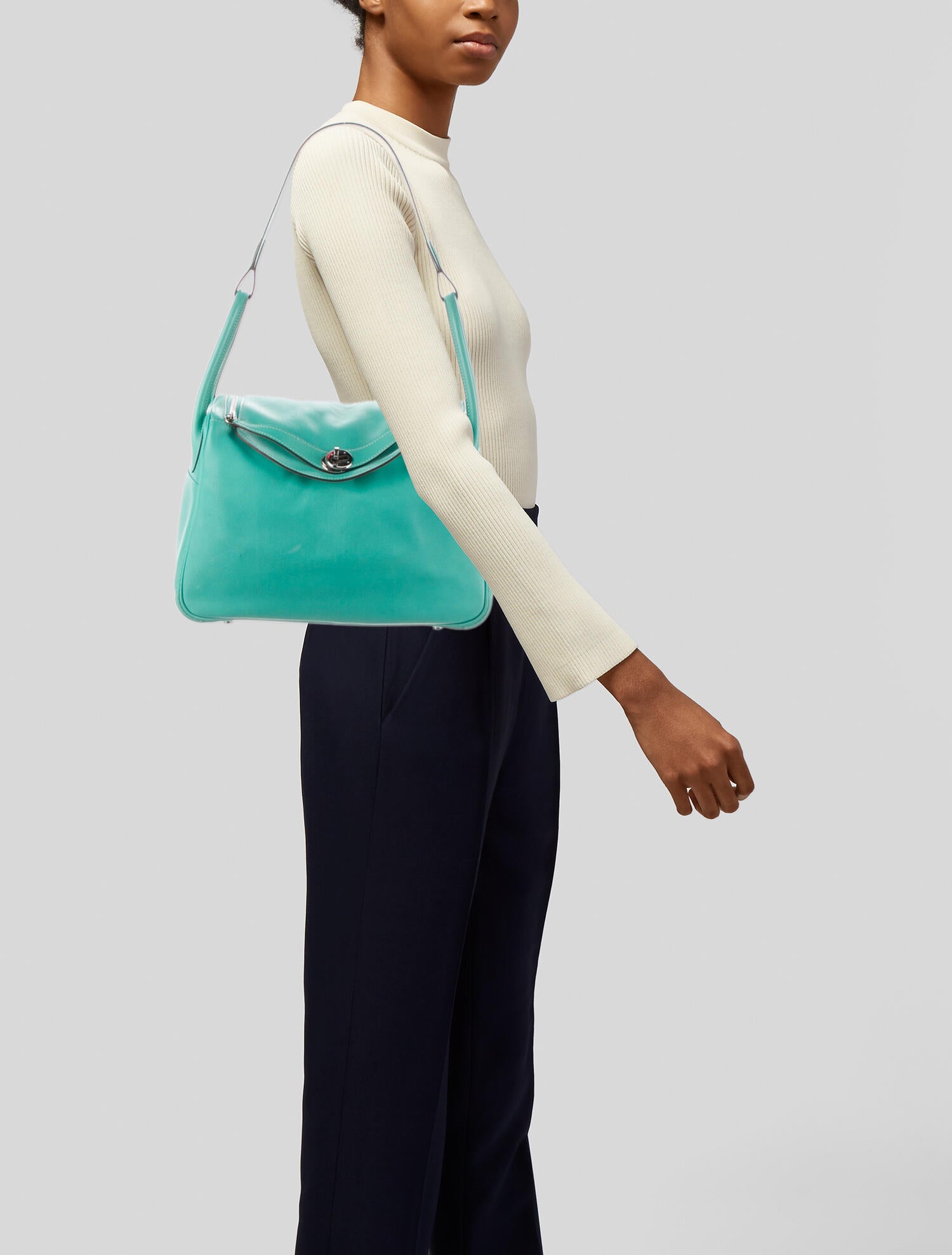 Hermès Swift Lindy 30 - Green Shoulder Bags, Handbags - HER483053 | The ...