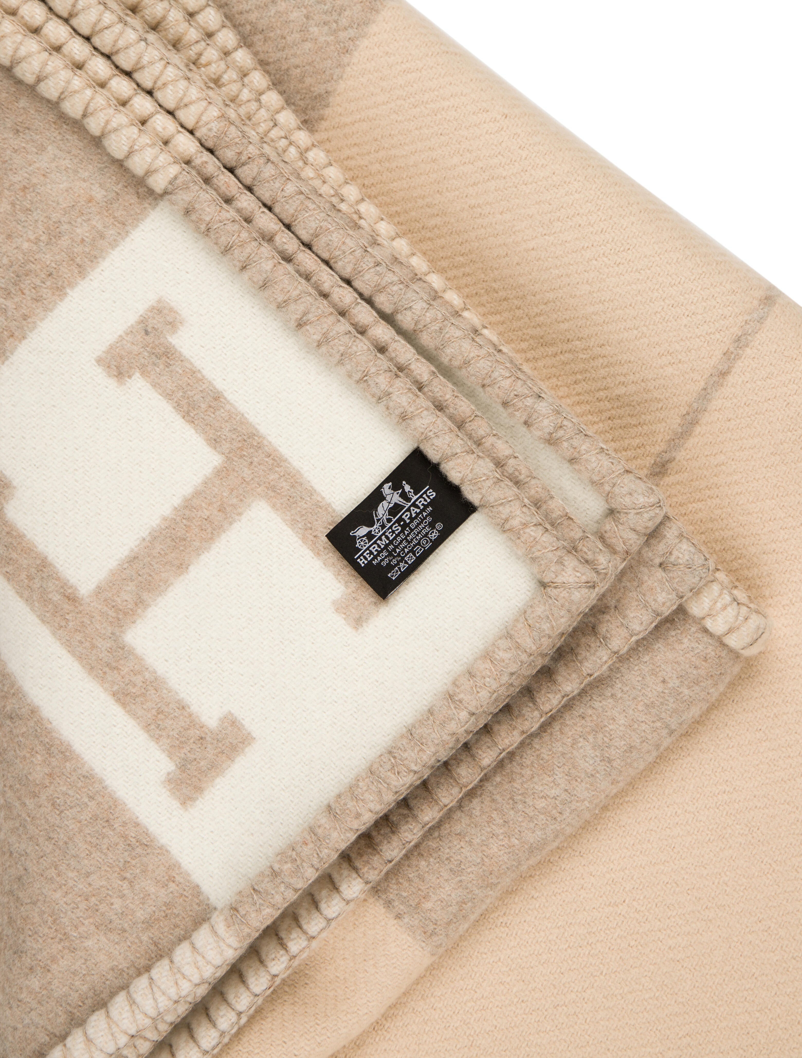 Hermès Echecs et Trames Blanket - Brown Throws, Pillows & Throws ...